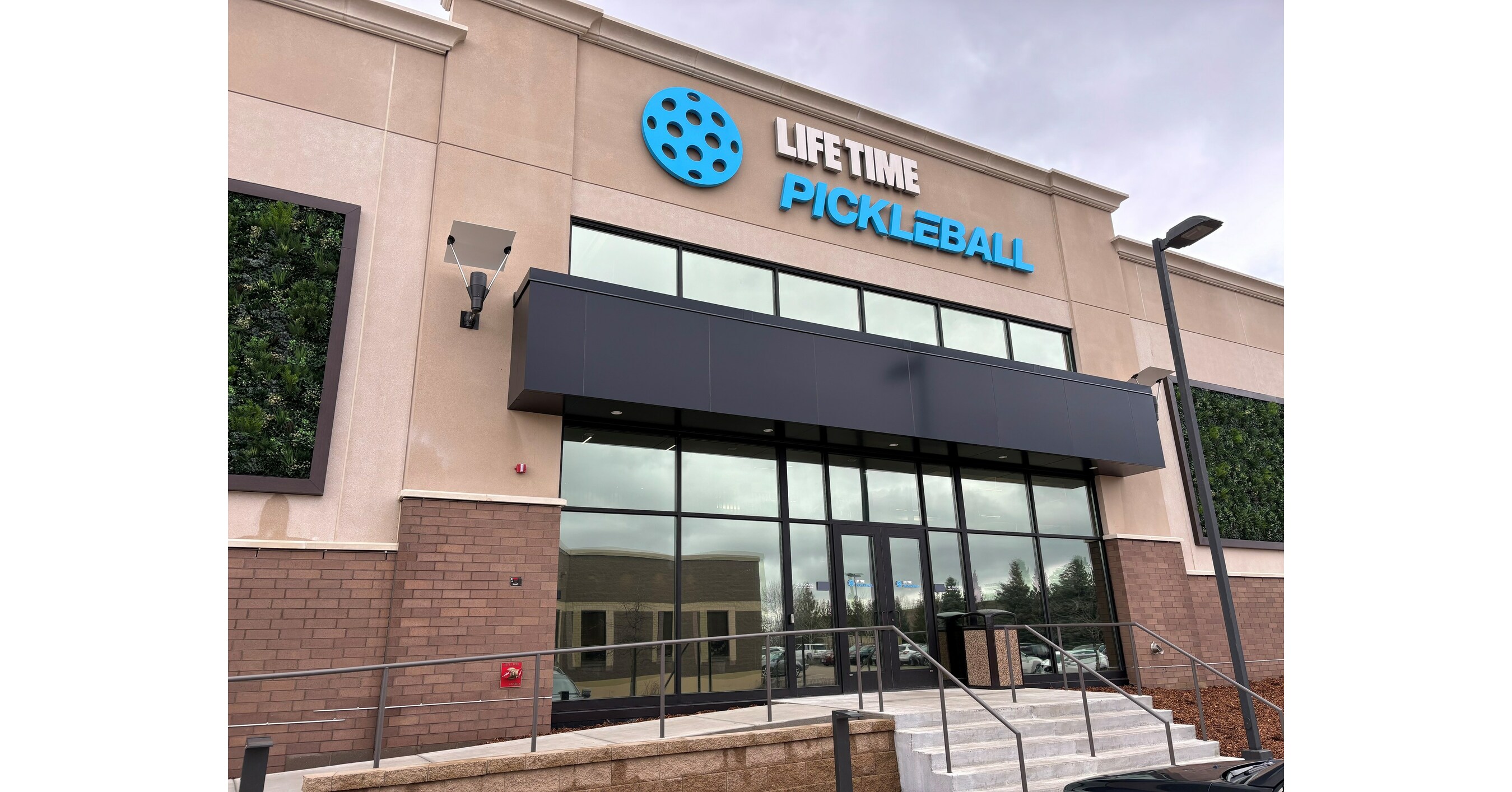 Life Time Opens its First Ground-Up Pickleball Destination Featuring 8 ...