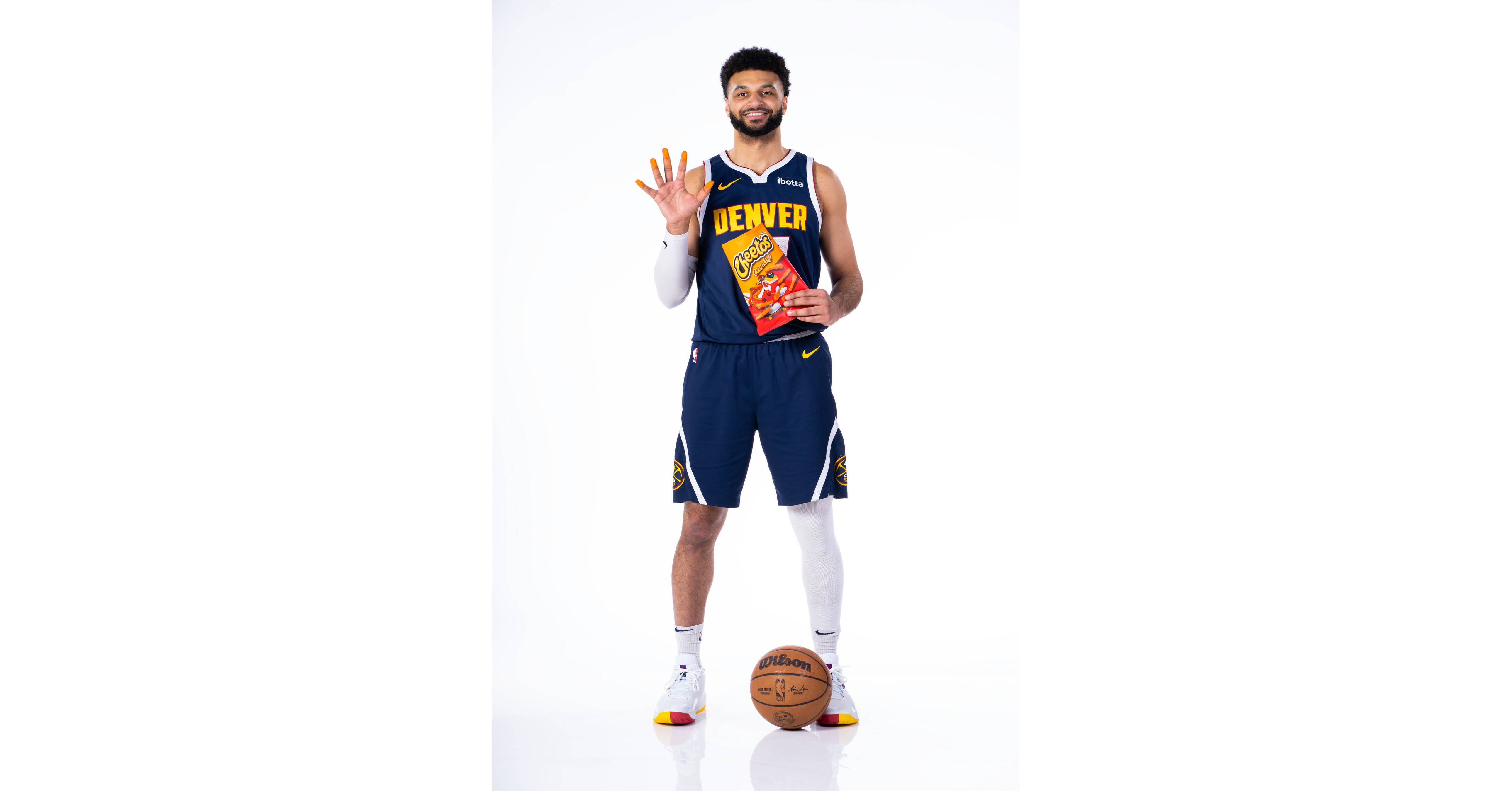 Cheetos® Debuts 'Other Hand' Campaign, an Official Celebration of Fans ...