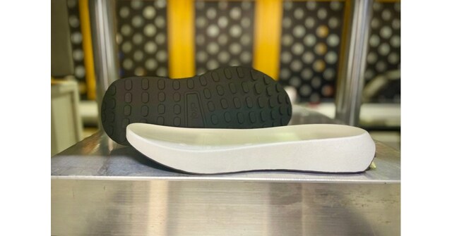 OrthoLite Subsidiary Cirql™ Launches Fully Recyclable Cirql rTPU30 Midsole Innovation Made with ...