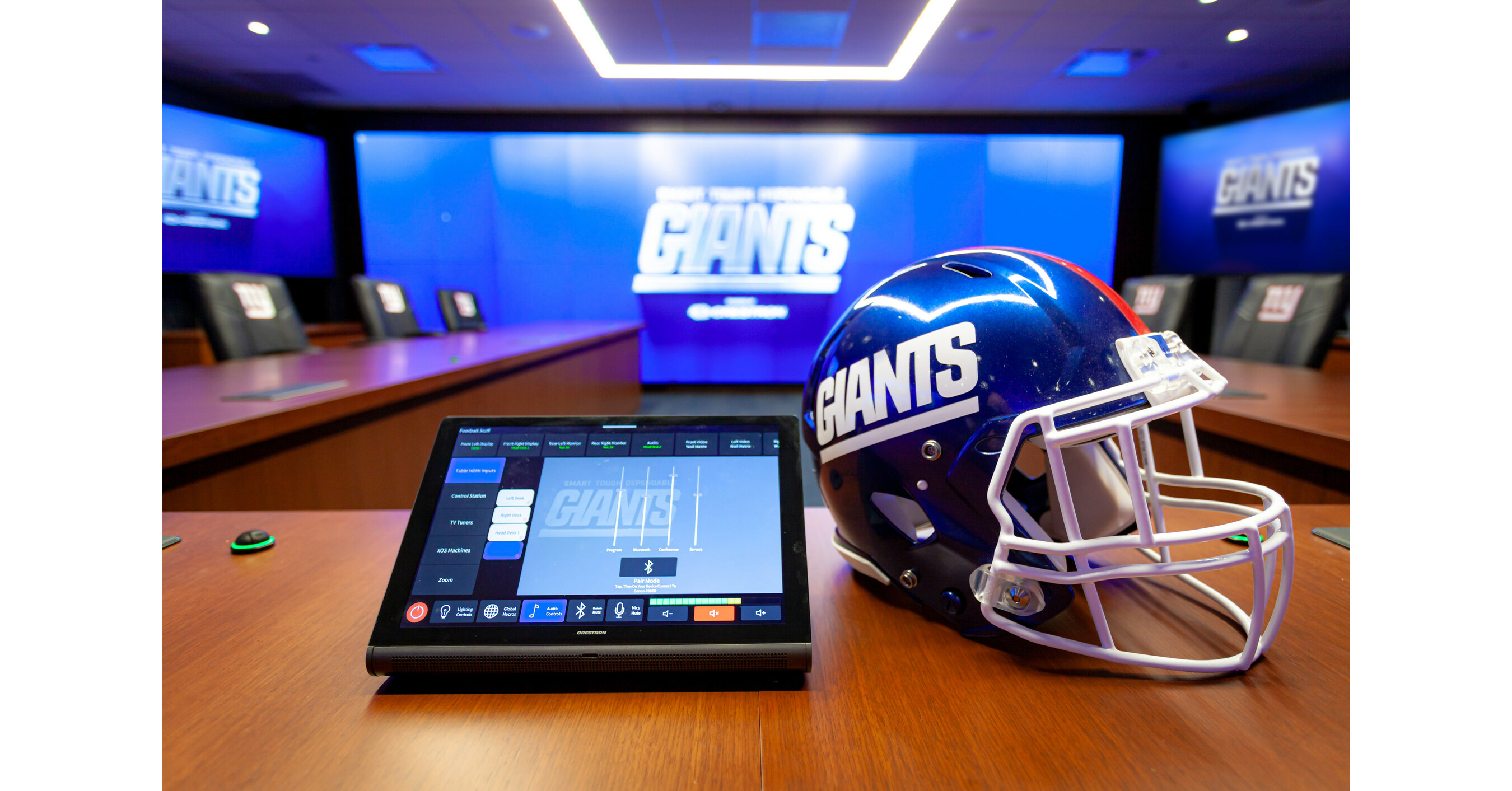 Crestron Innovation Transforms New York Giants Draft Room Upgrade into ...