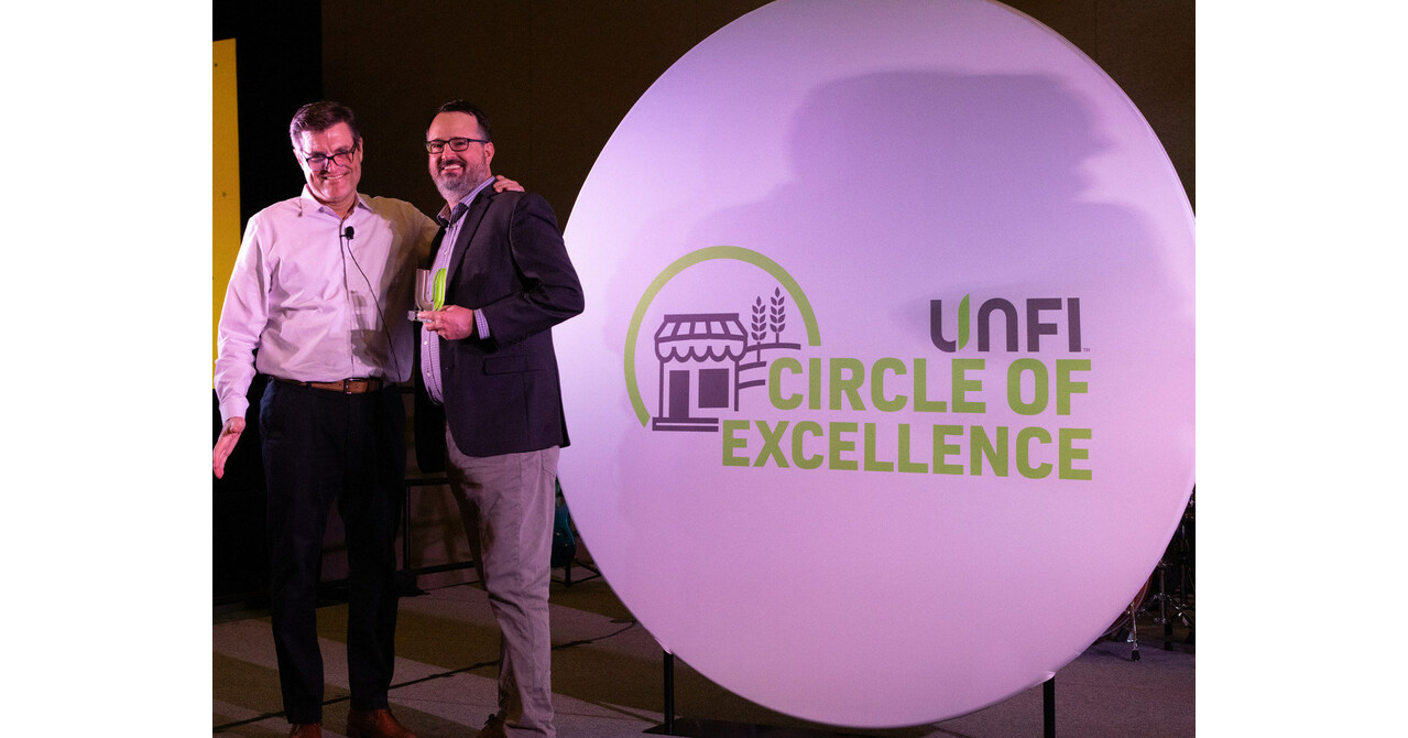 Natural Grocers® Honored at UNFI Circle of Excellence Ceremony at Expo West