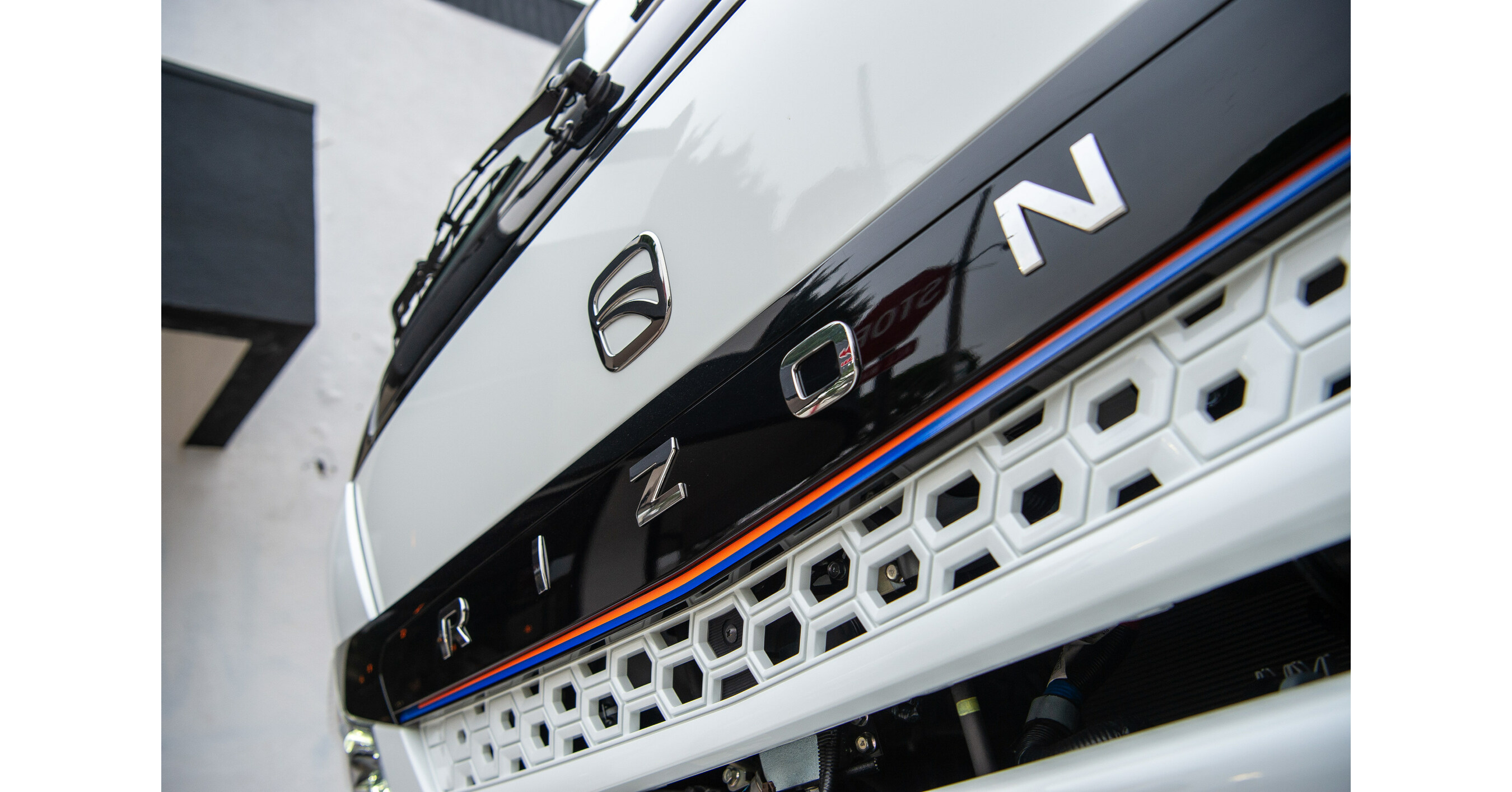 RIZON Truck Enters Canadian Market with its Groundbreaking Electric ...