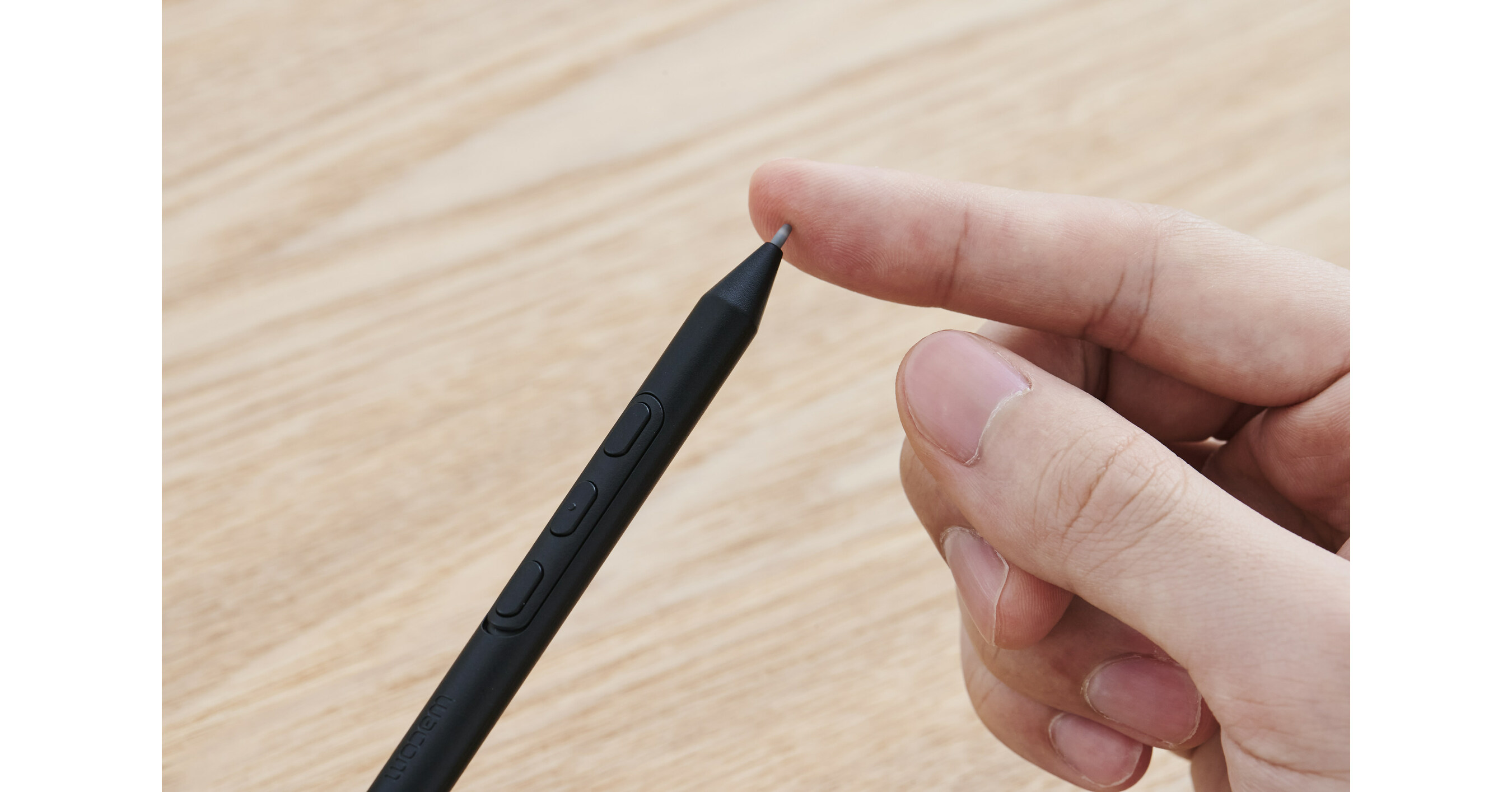 Introducing Wacom Movink: The first OLED pen display, and the thinnest ...
