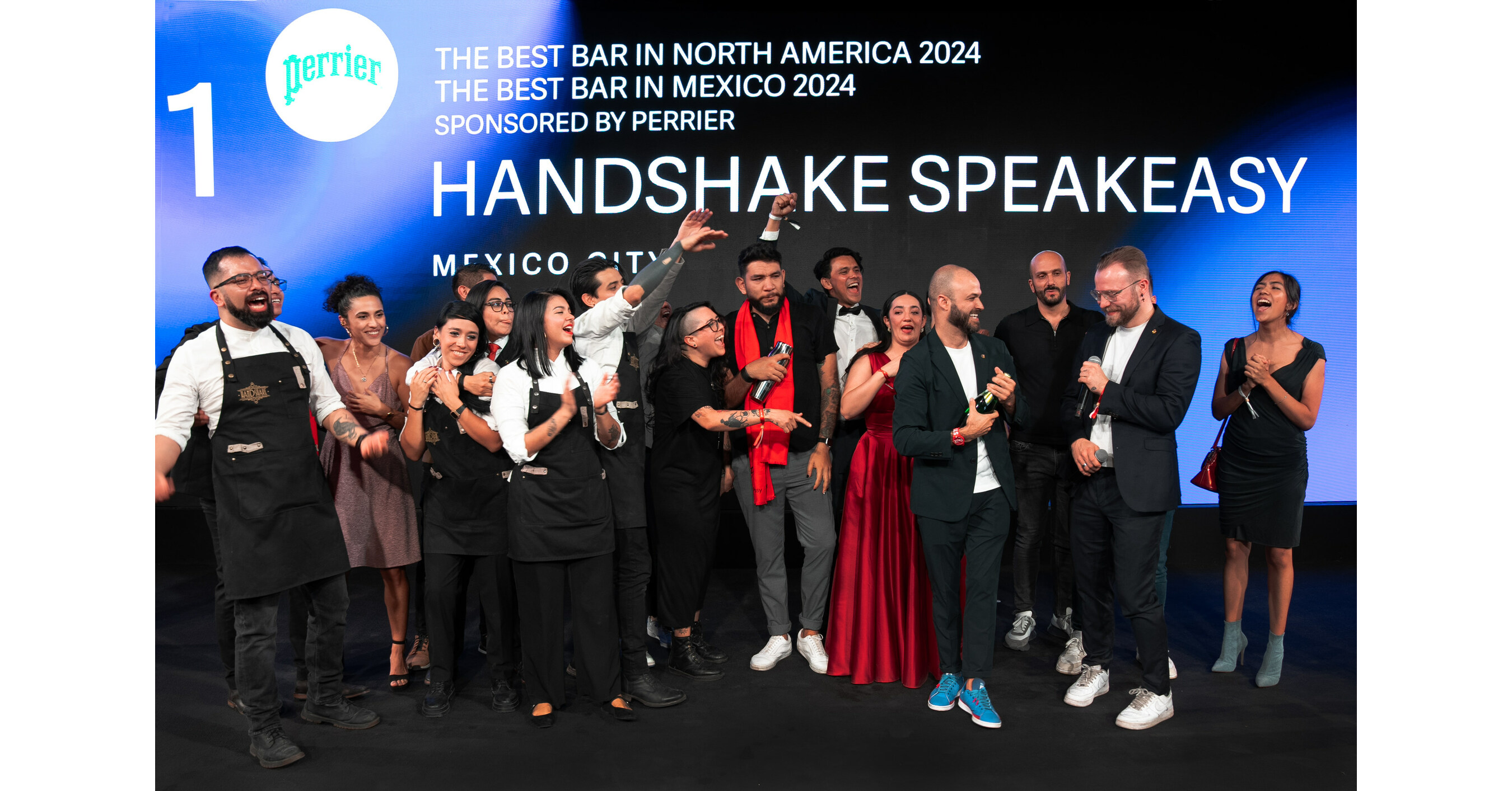 HANDSHAKE SPEAKEASY DE MEXICO CITY A ÉTÉ DÉSIGNÉ THE BEST BAR IN NORTH ...