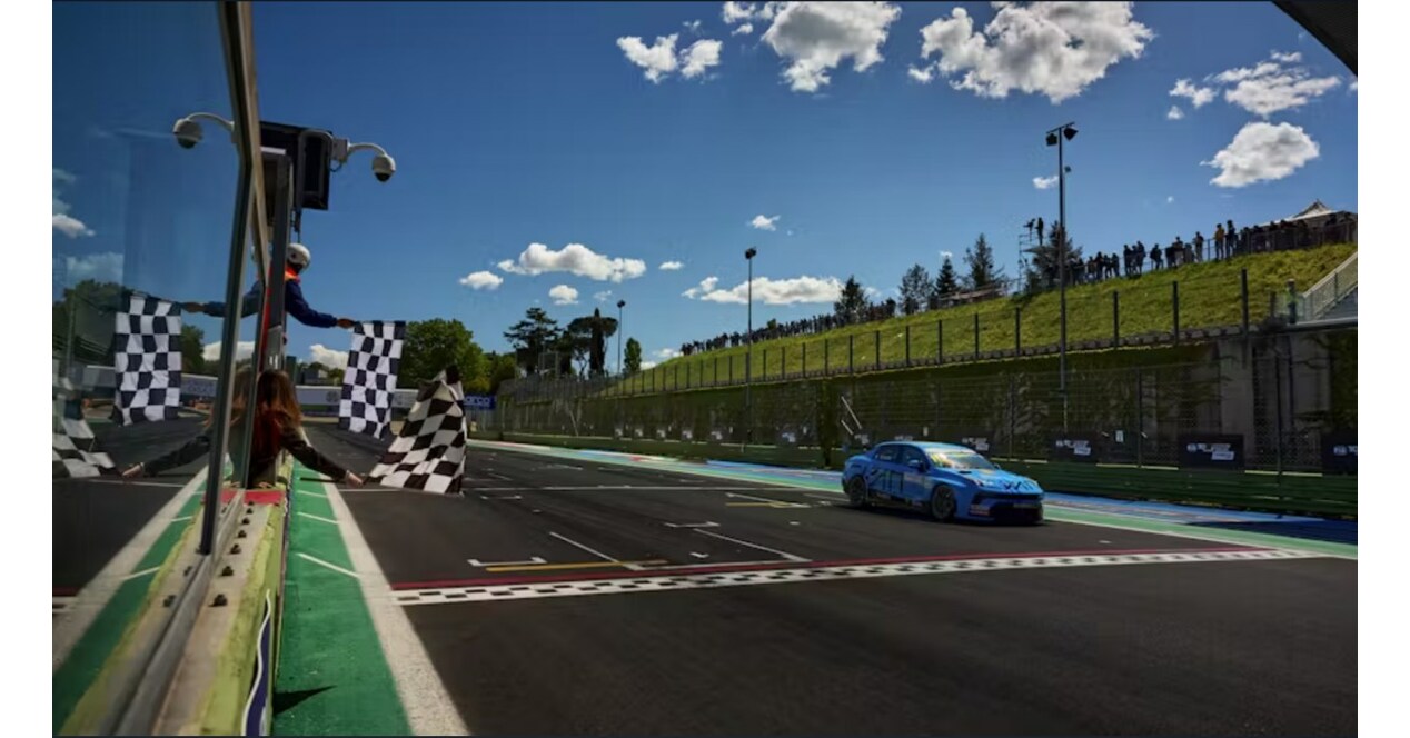 Lynk & Co's TCR Racing Culture Shines at the 2024 Beijing International ...