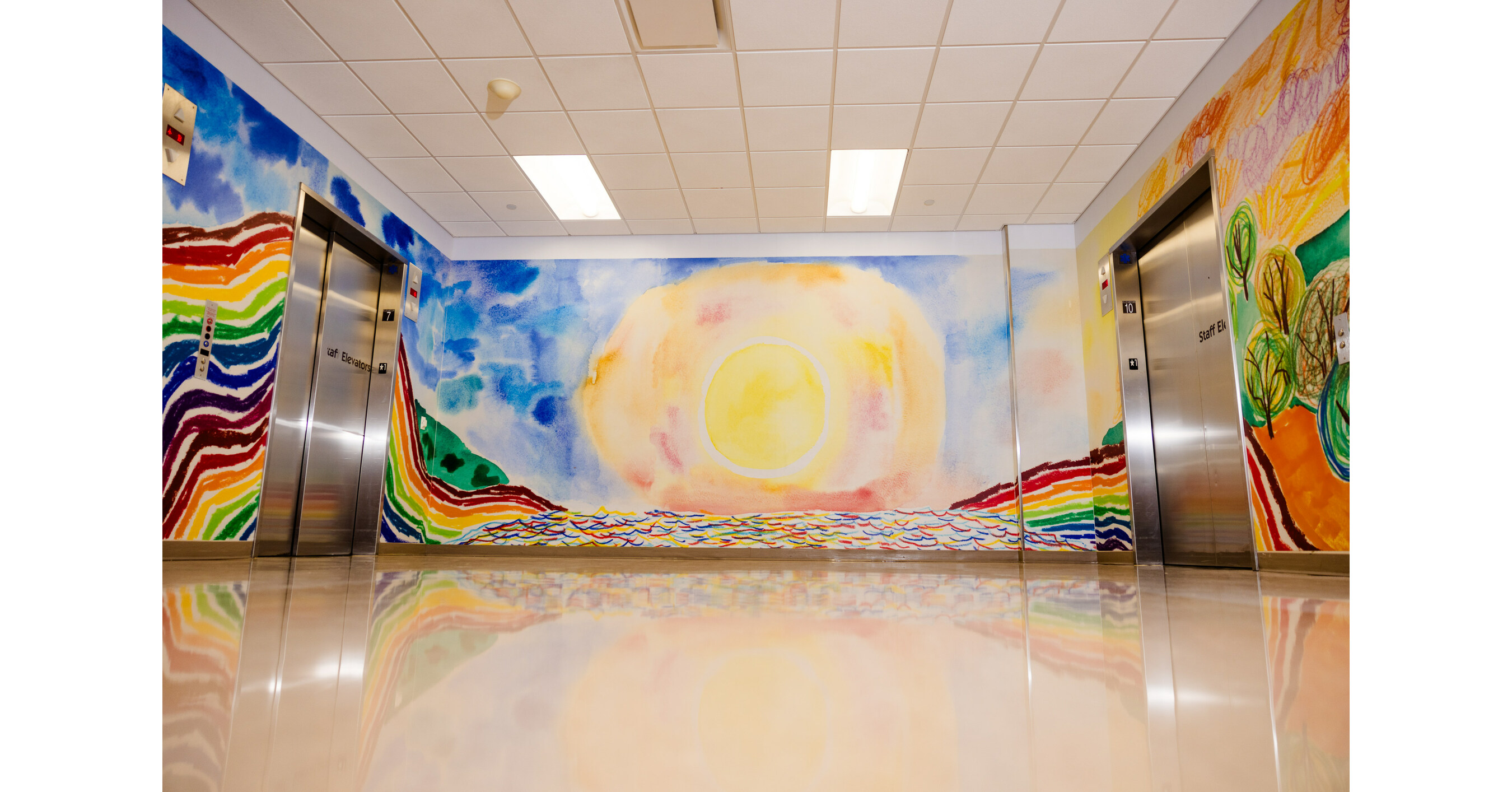 Phoenix Children's Unveils "Wonder And Wander," a 407-Foot Mural to ...