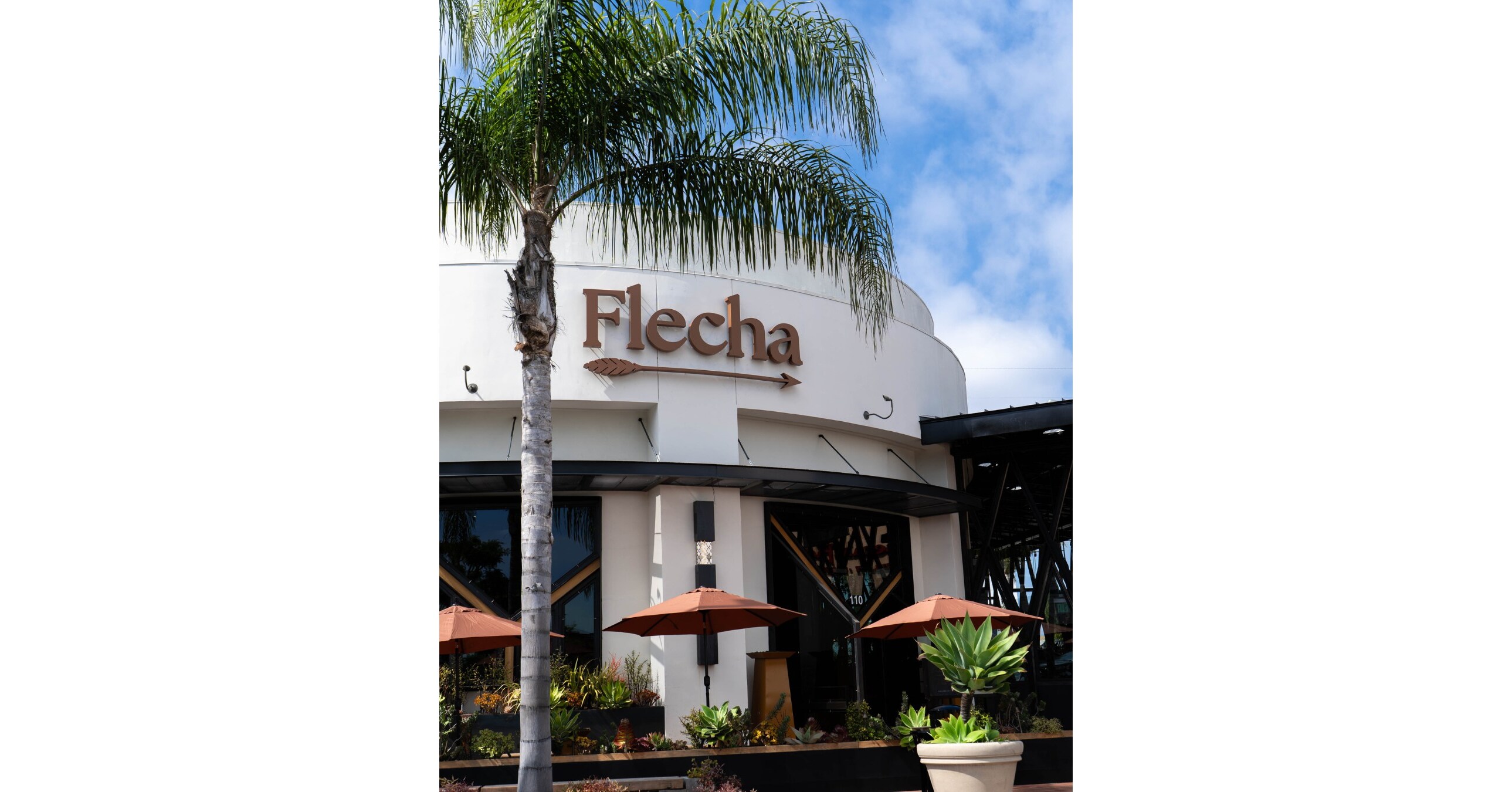 Mark Wahlberg brings Flecha to Bella Terra Shopping Center