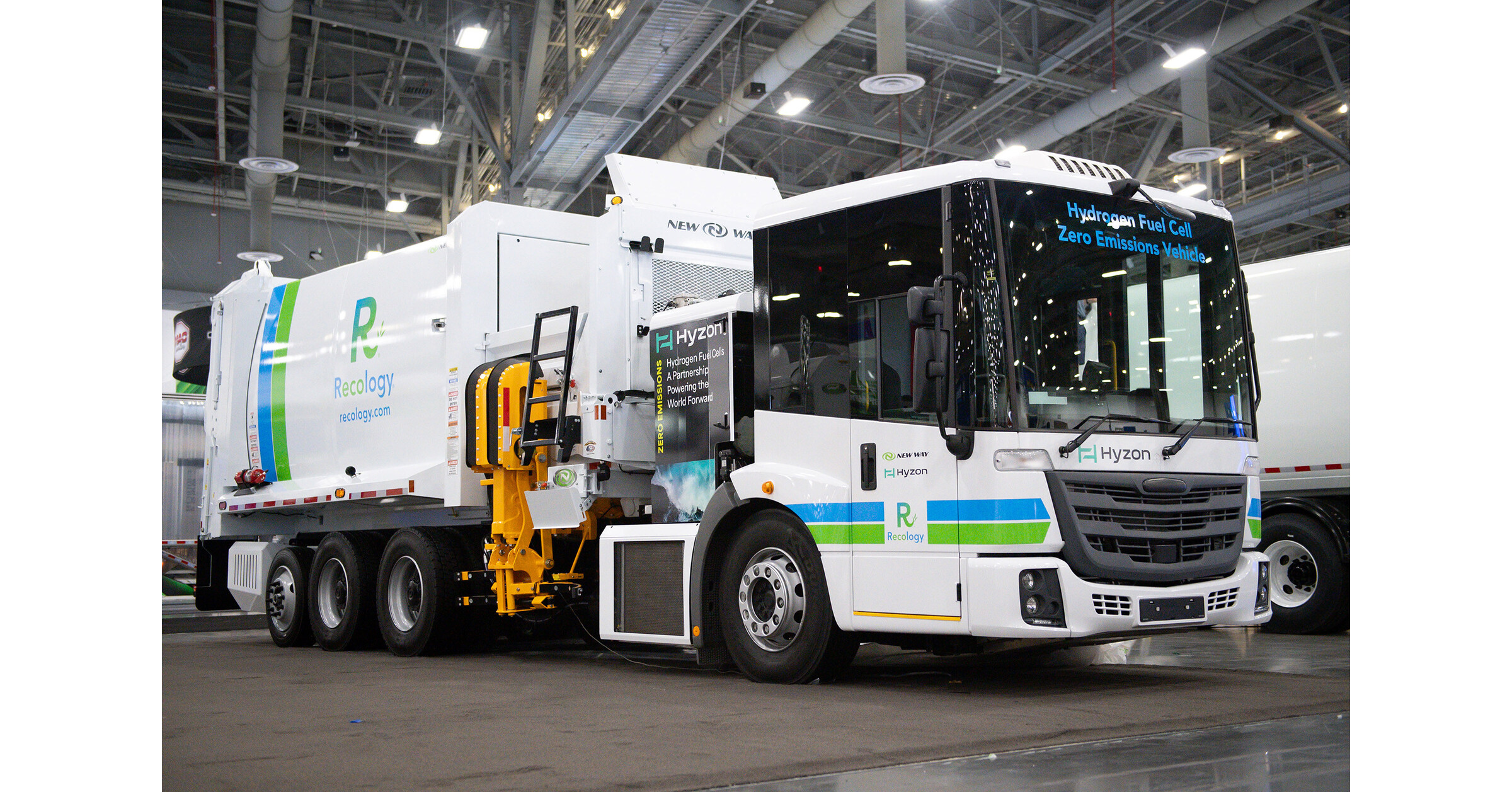 Hyzon and New Way Unveil North America's First Hydrogen Fuel Cell ...