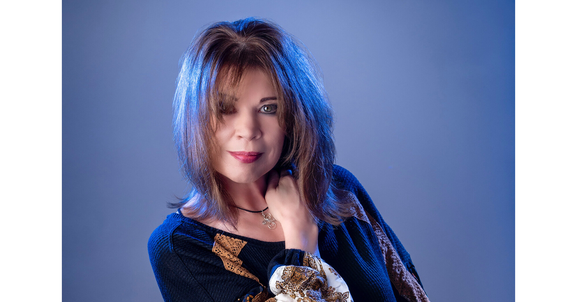 Acclaimed Singer-Songwriter Releases Compilation of Hits: "Lavender Lounge"