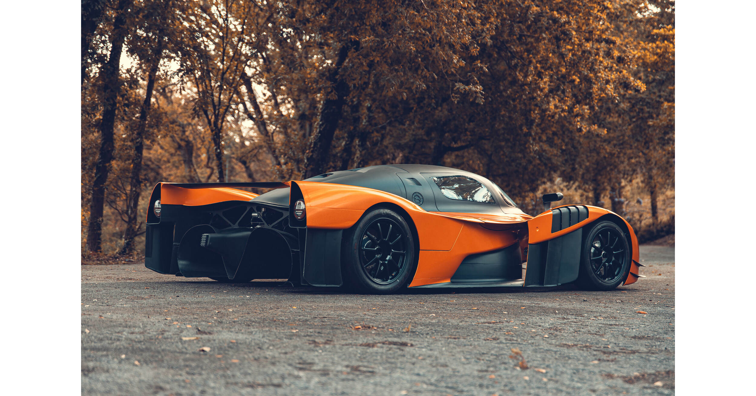 Adamastor introduces the FURIA, the first Portuguese supercar