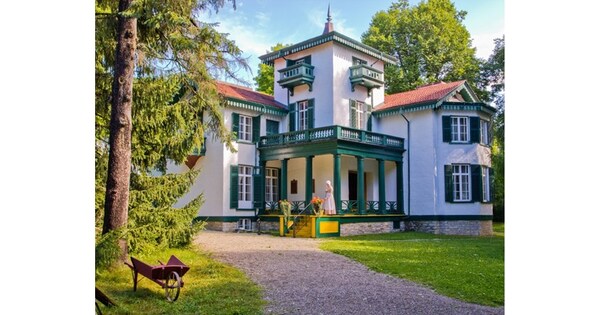 Historic Bellevue House reopens