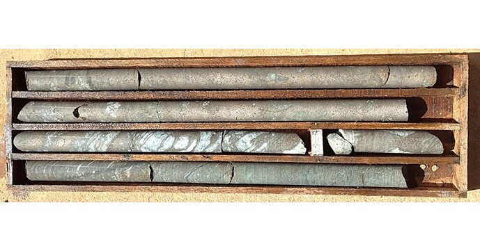 Bravo Intersects High-Grade IOCG-Style Massive Sulphide Copper-Gold ...