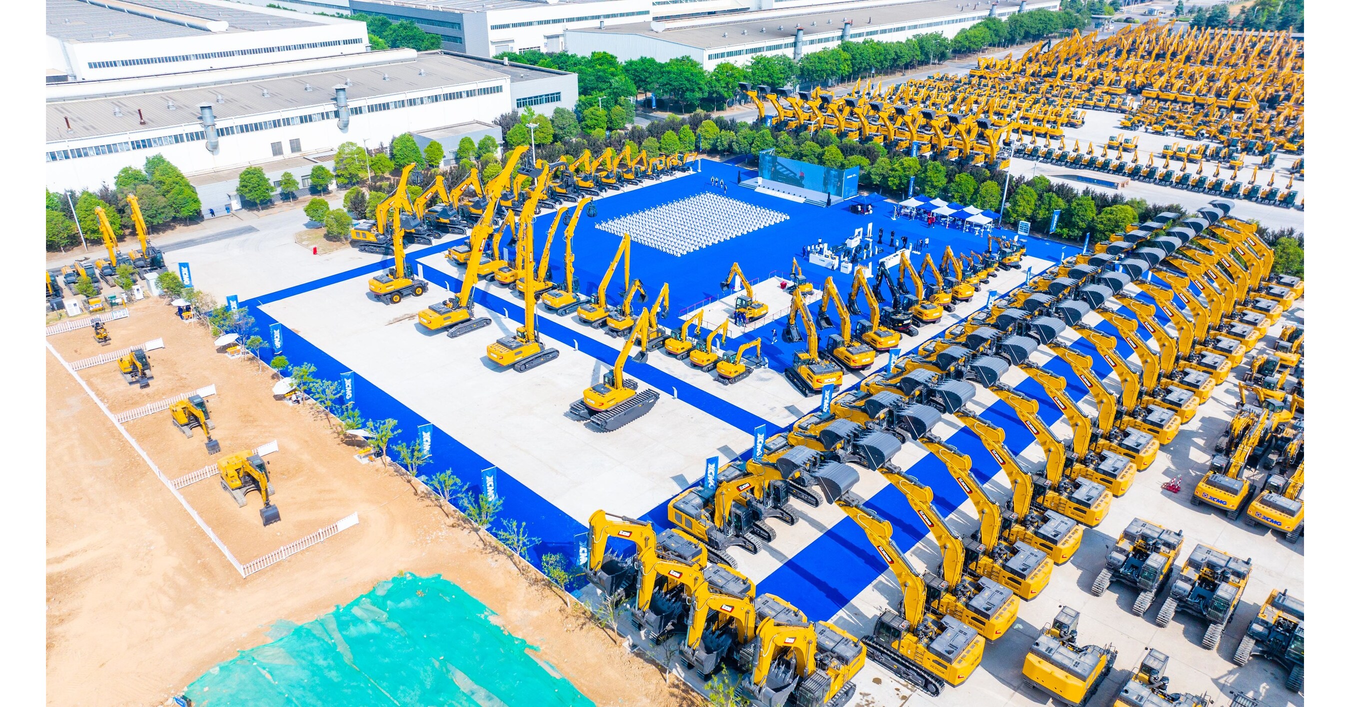 XCMG Excavator Unveils New G-Series Line up for Global Market at Its ...