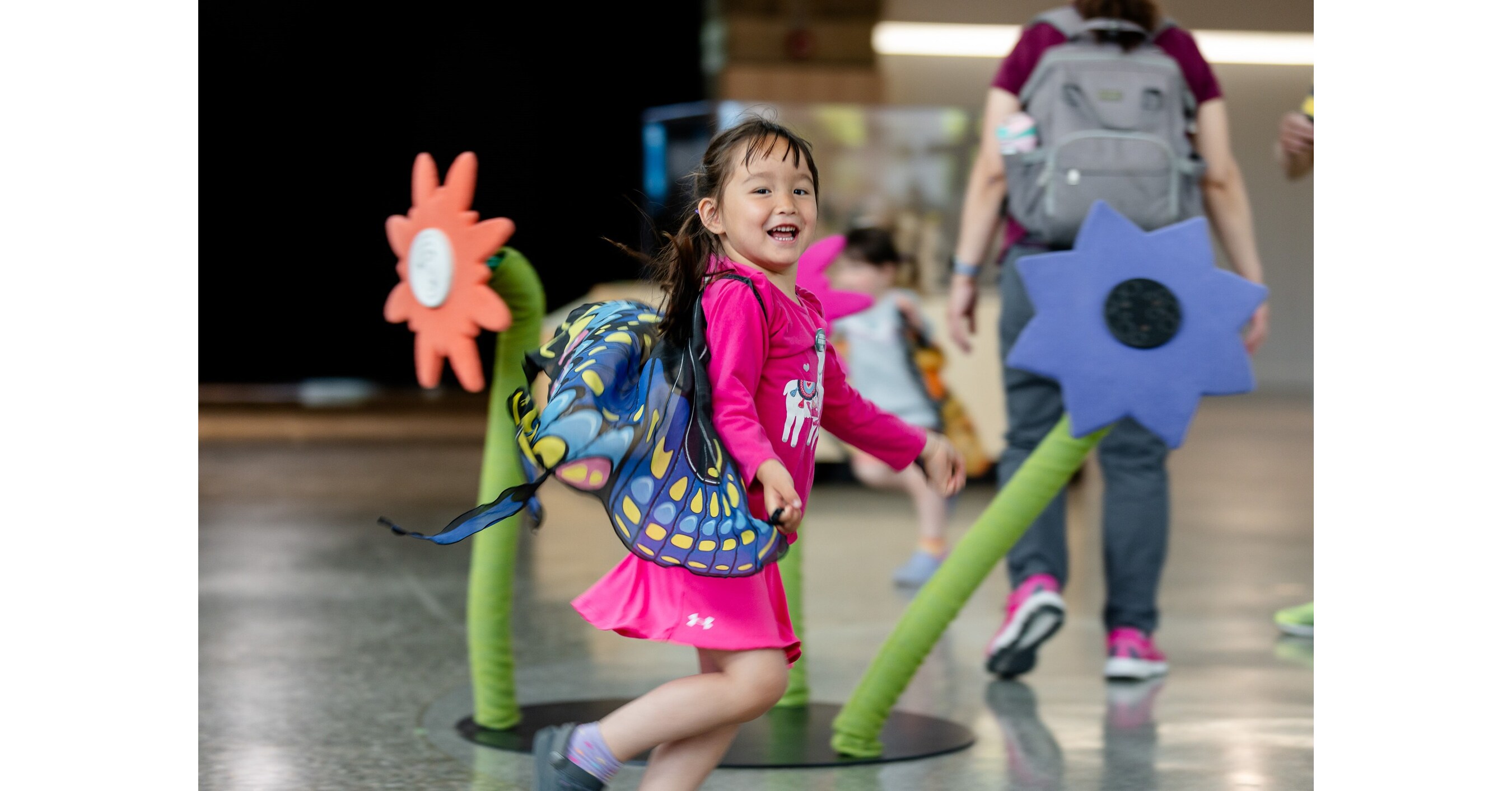 Discover Hidden Worlds and Thriving Ecosystems in Nature All Around Us ...