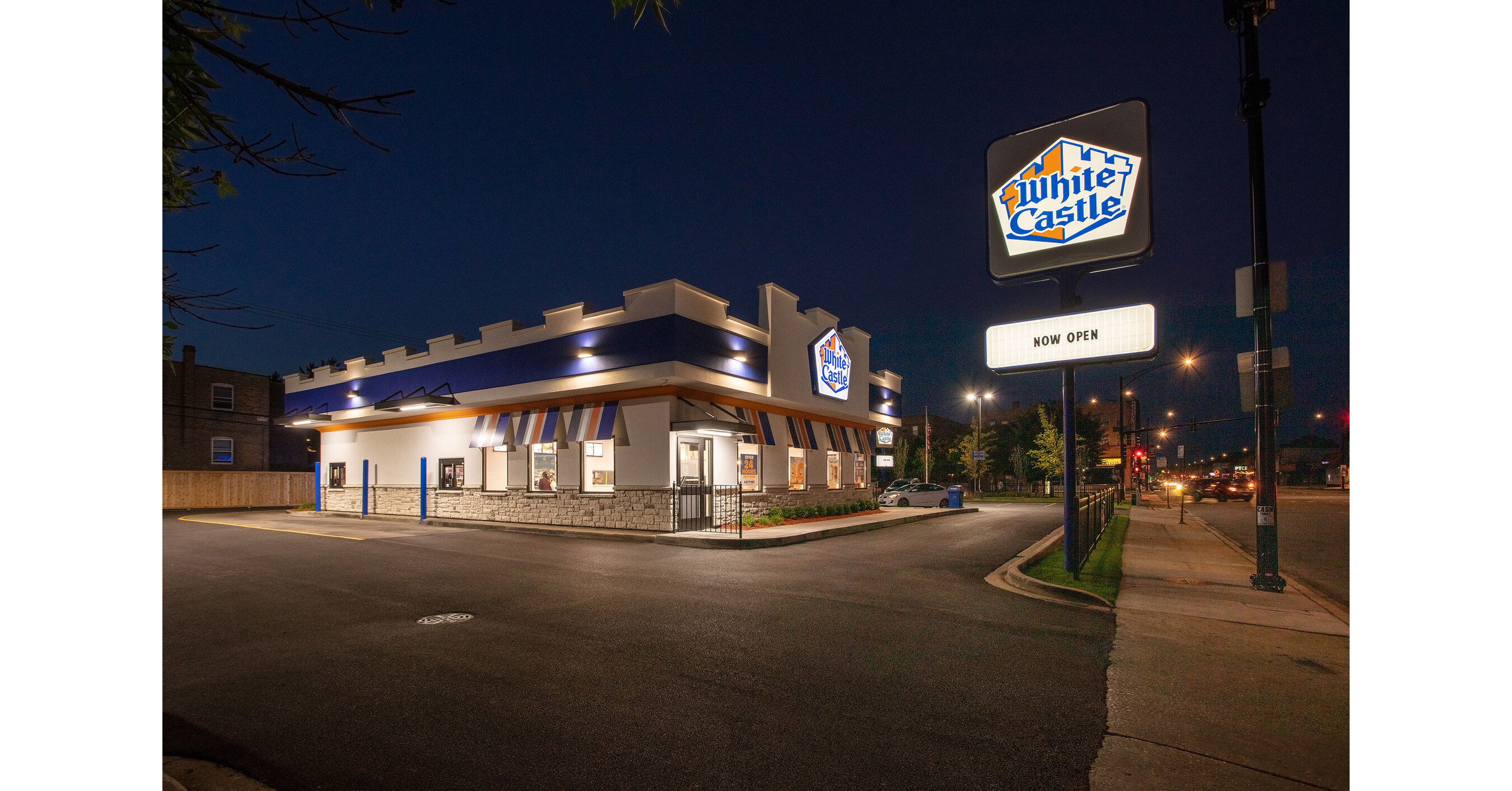White Castle proclaims to Cravers that there is only one late-night, go ...