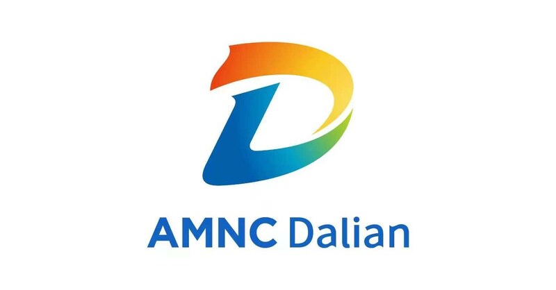 Dalian's Light Shines on Summer Davos Forum