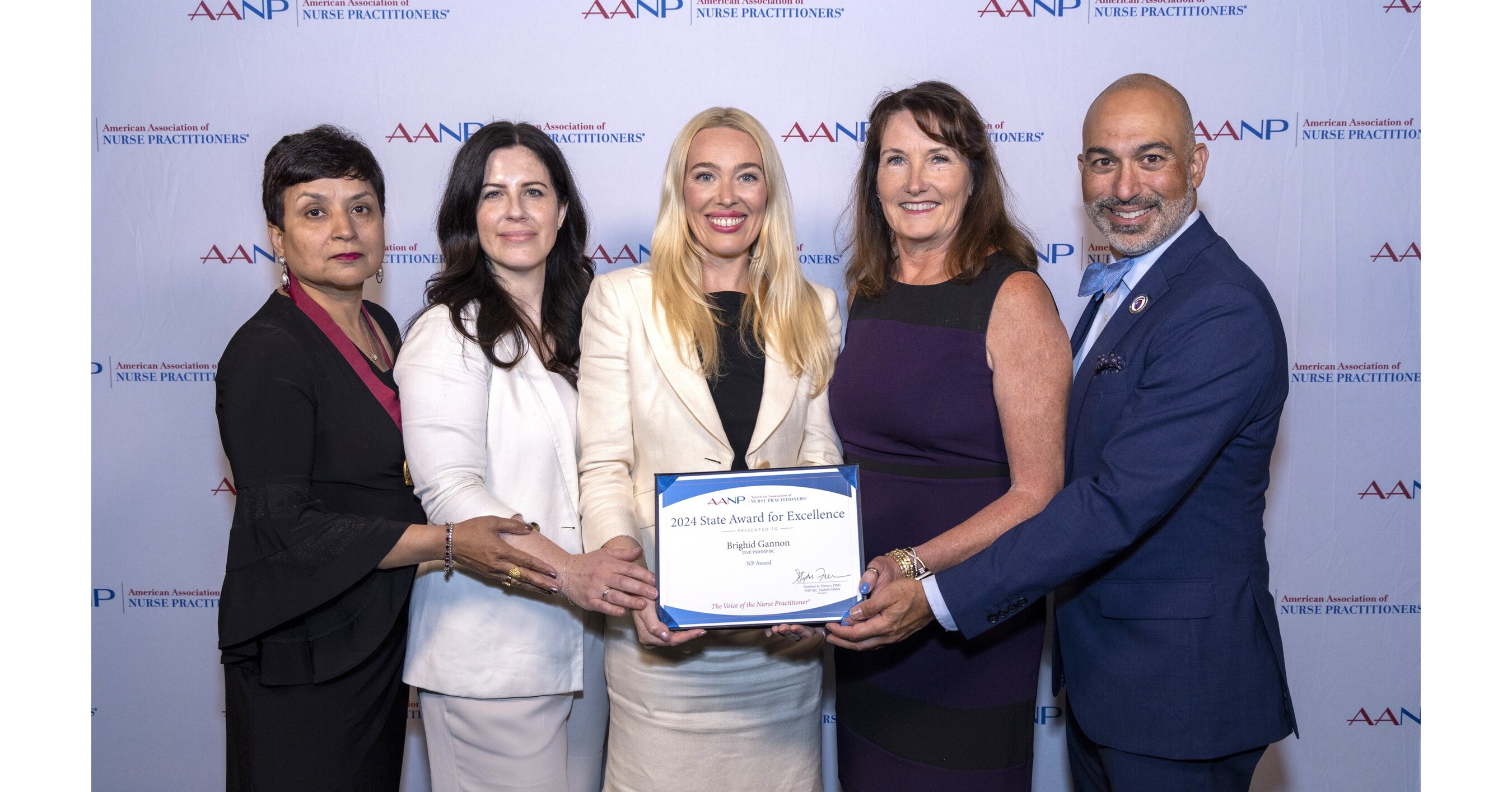 Lavender Psych Nurse Practitioner receives AANP State Award for ...
