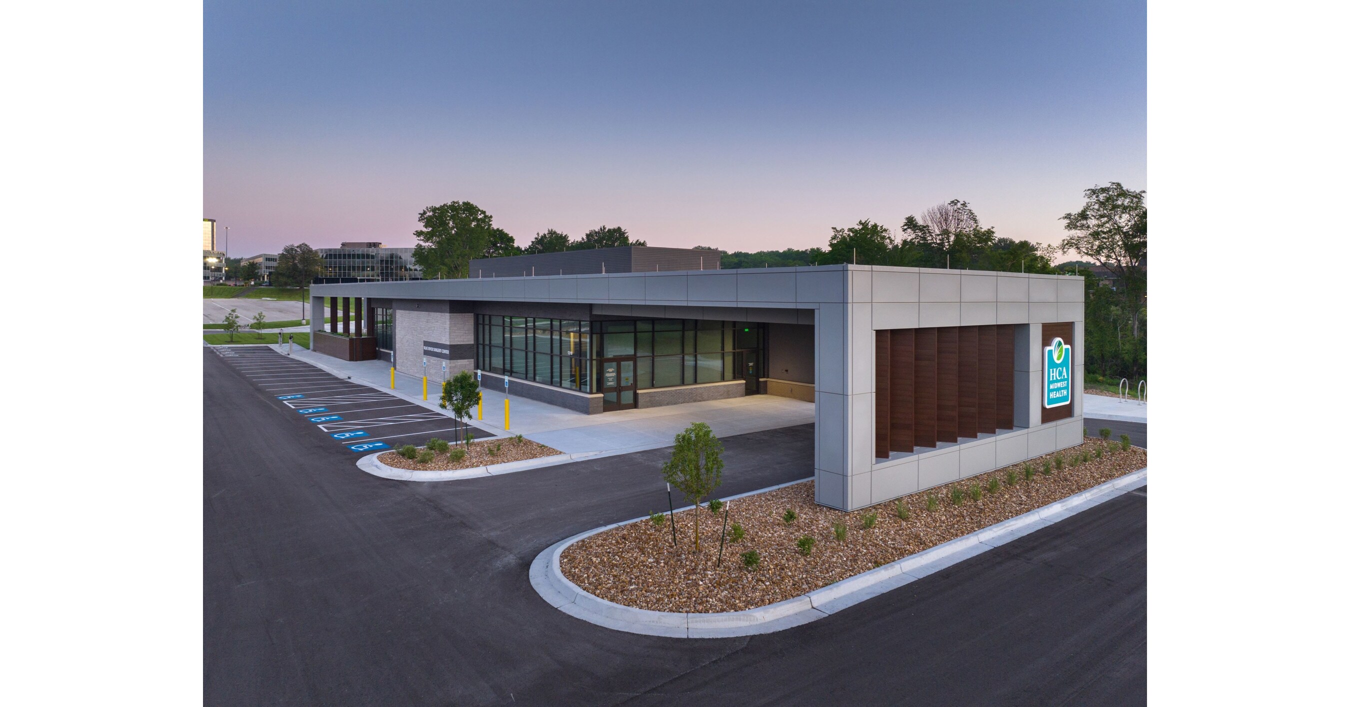 Hammes completes Blue River Surgery Center in Kansas City