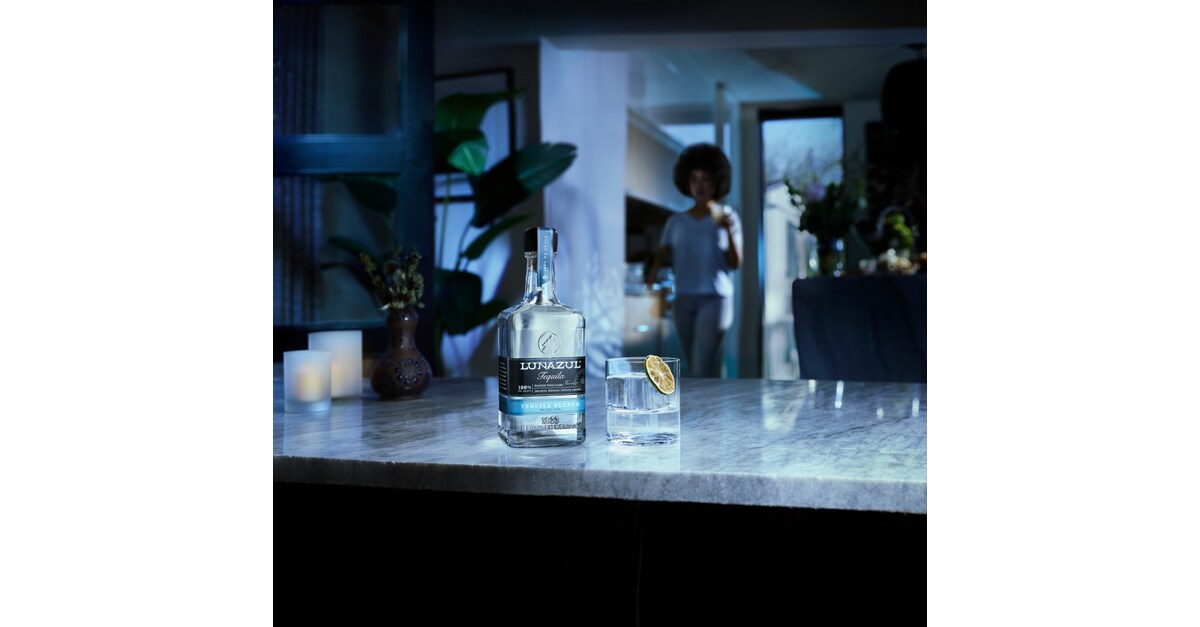 Lunazul Tequila Launches New Campaign "Look to Luna"