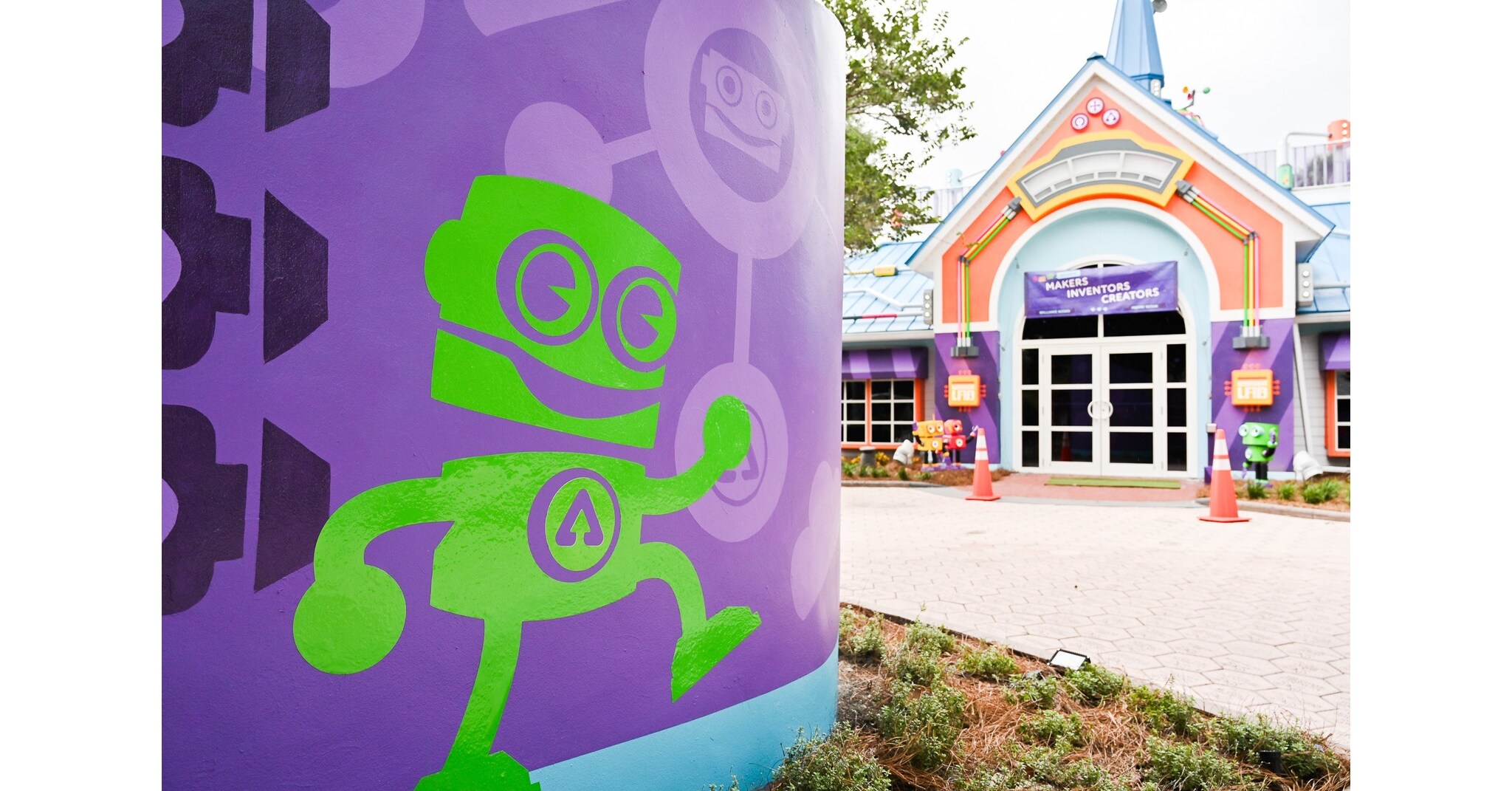 Give Kids The World Village Debuts Mayor Clayton's WonderLab STEAM ...