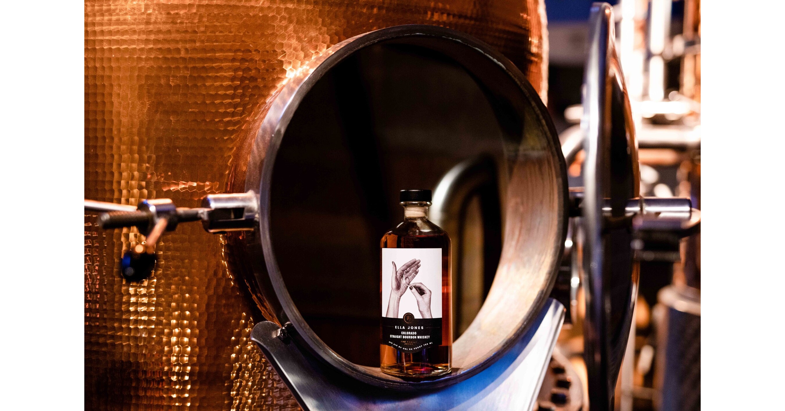 The Family Jones Distillery Launches Direct-to-Consumer Distribution