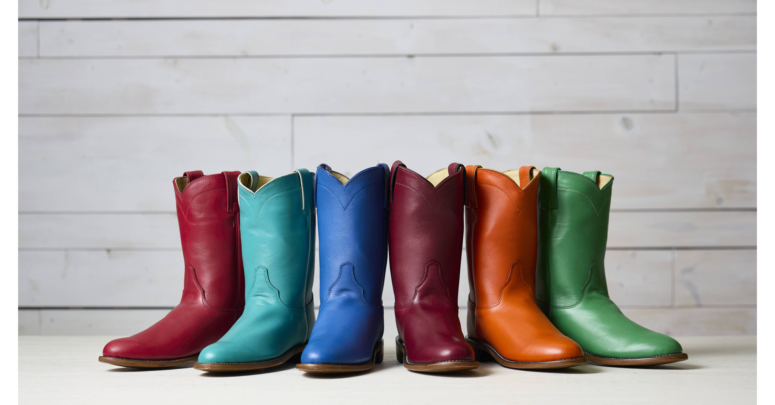 Step Into Color: Justin Boots Re-Introduces Iconic Women's Roper Boots ...