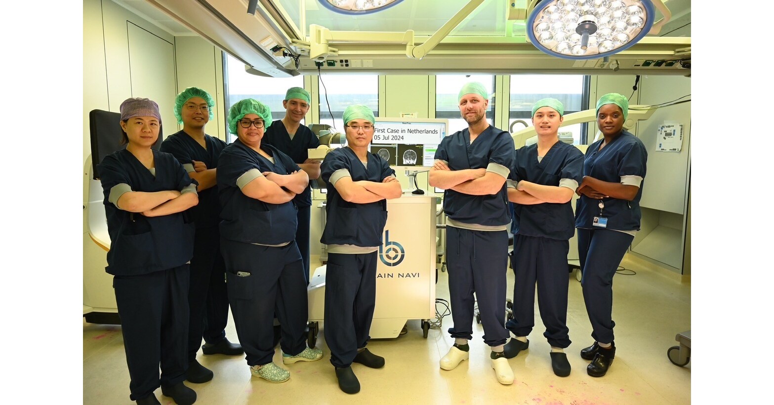 First procedure in Netherlands with NaoTrac surgical navigation robot ...