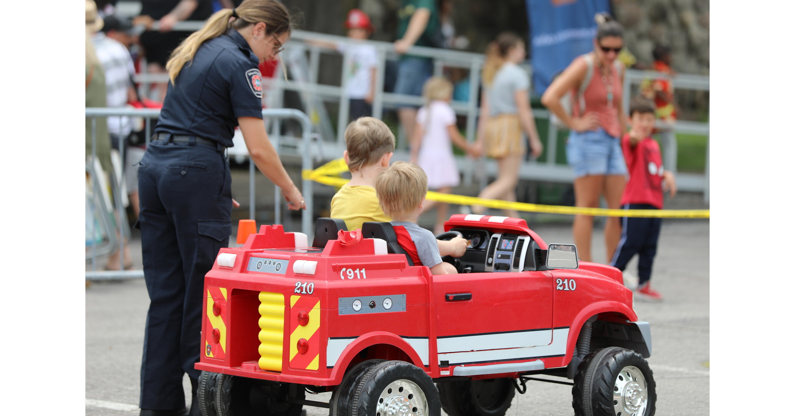 Montreal firefighters welcome thousands of adults and children to ...