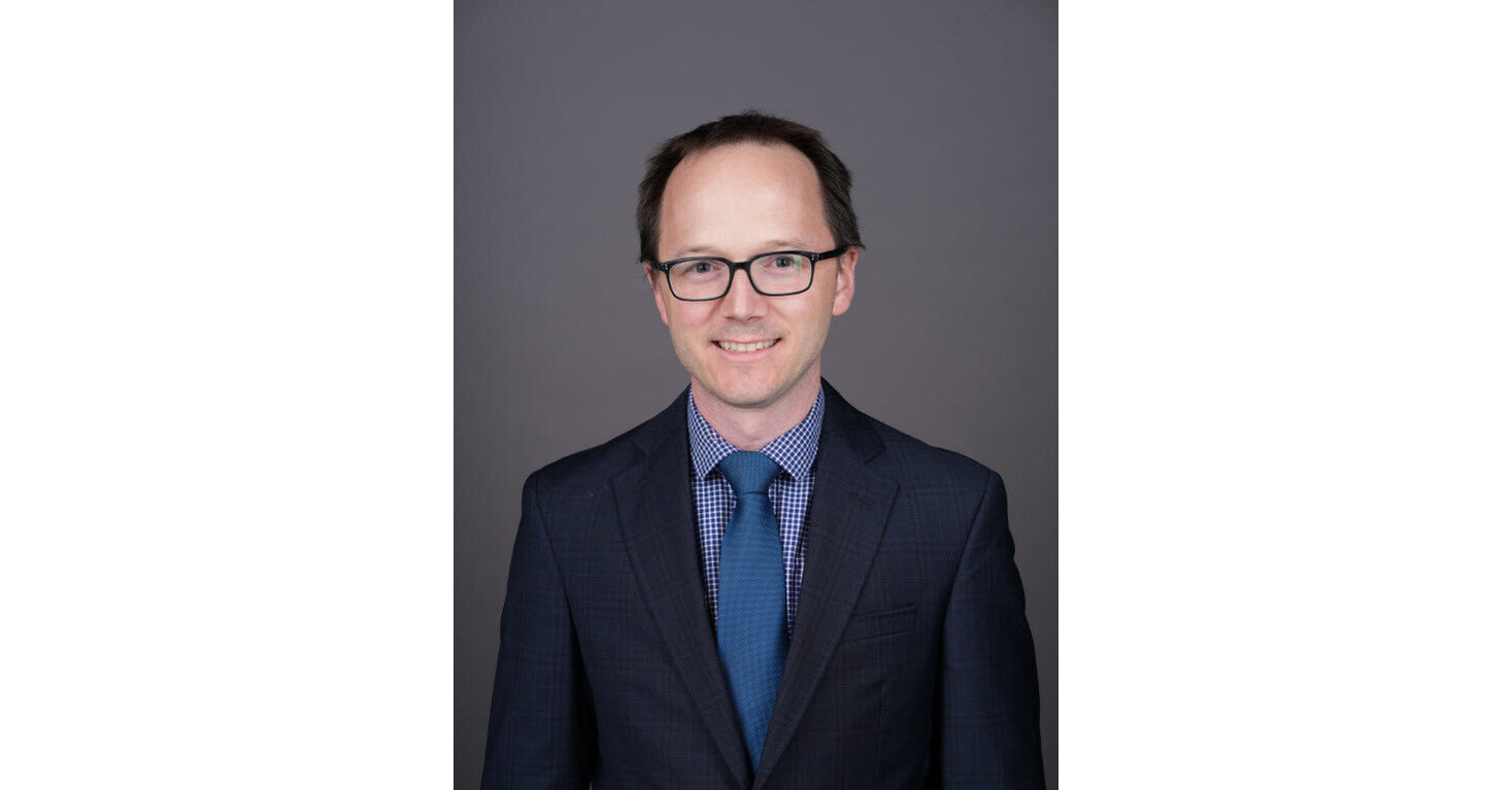 Dr. Jonathan Noonan Joins AIO Vision|OCLI Vision as Vitreoretinal Surgeon