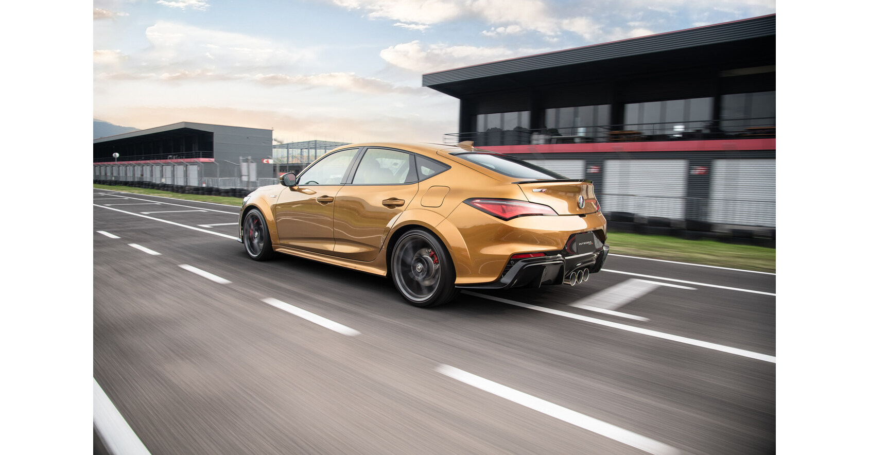 Acura Integra Type S único en su clase con transmisión manual y triple ...