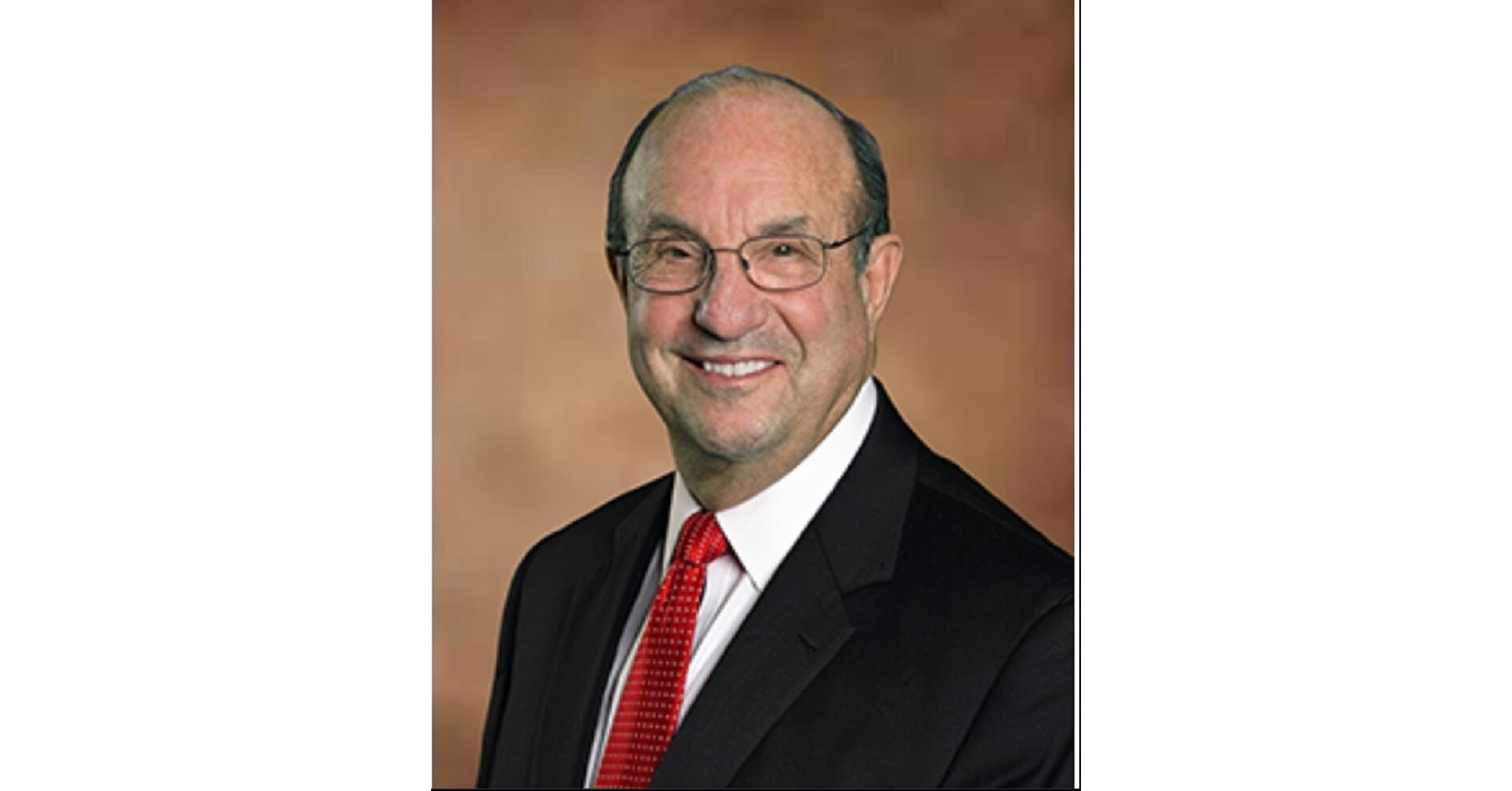 The Inner Circle acknowledges, Charles M Balch, MD, FACS, FASCO as a Pinnacle Lifetime Member