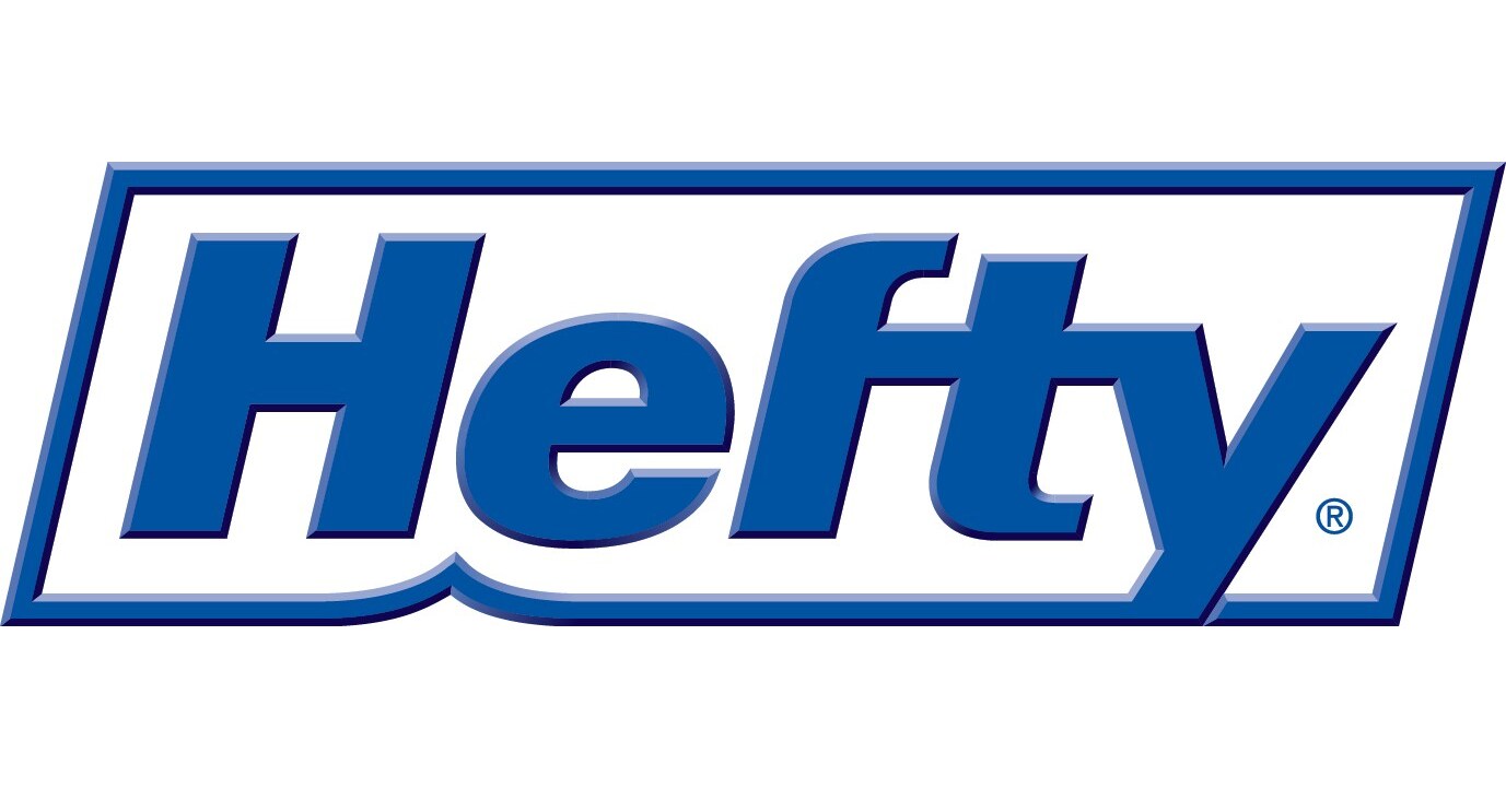 New Limited-Edition Hefty® Kickoff Cups Tackle Game Day Conversations