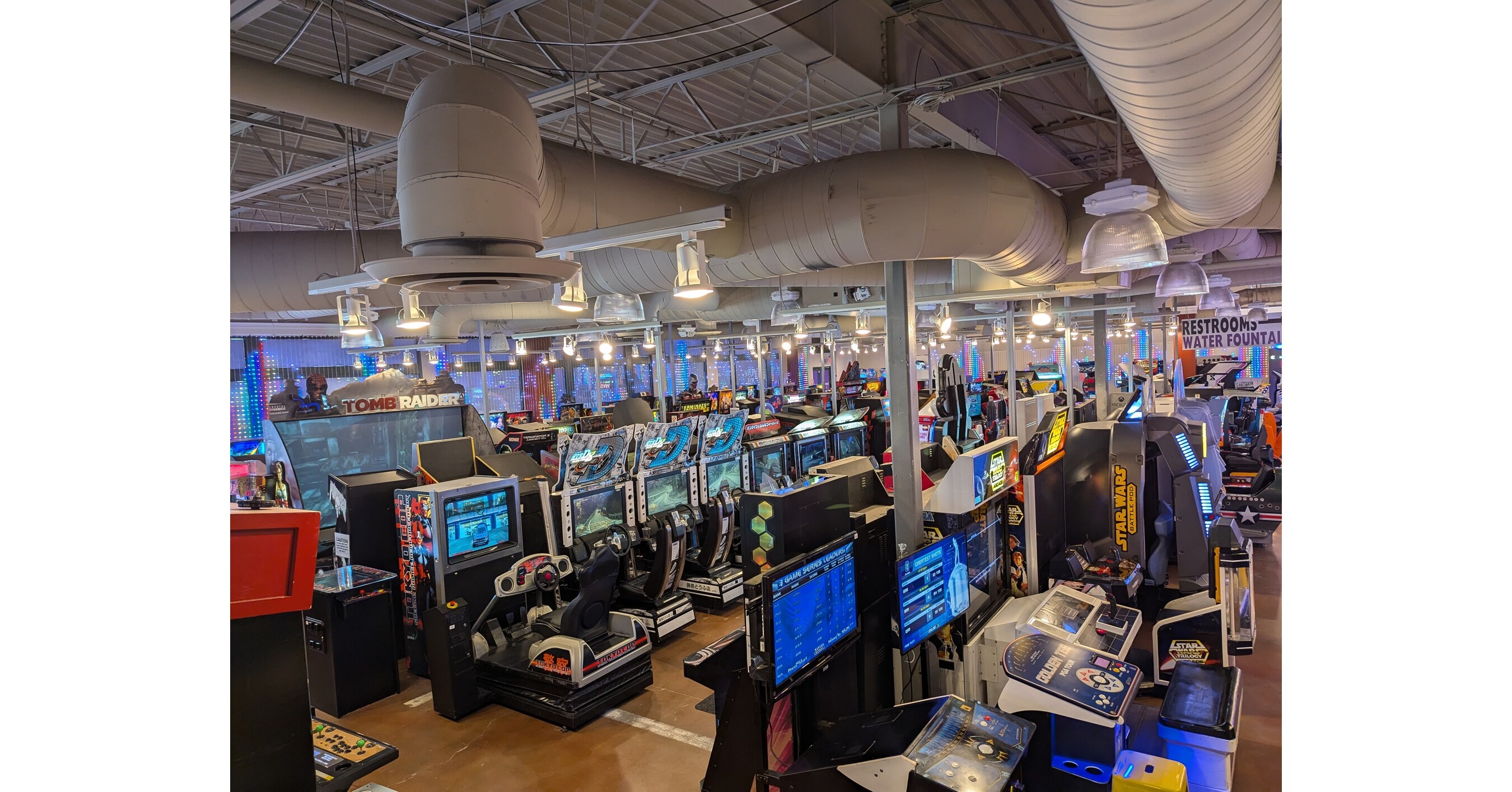 DFW's First Combination Claw and Flat Play Arcade Opens at Firewheel ...