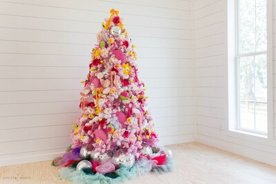 King of Christmas Presents Summer Fun Christmas Tree Decorating Ideas ...