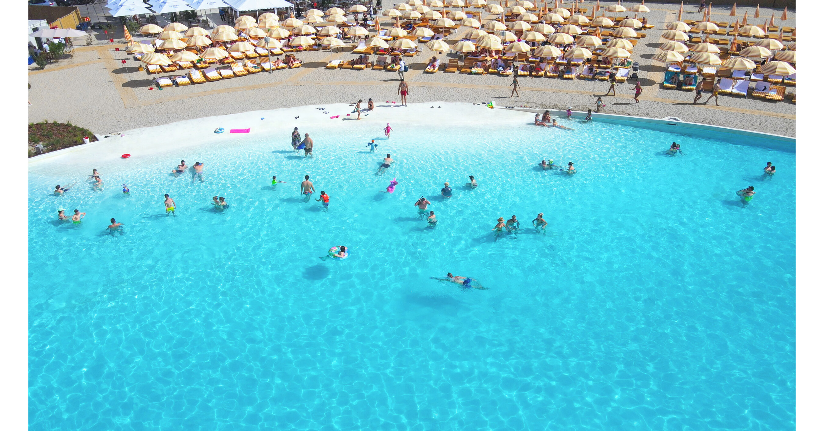 Crystal Lagoons Brings Beach Life to Bucharest