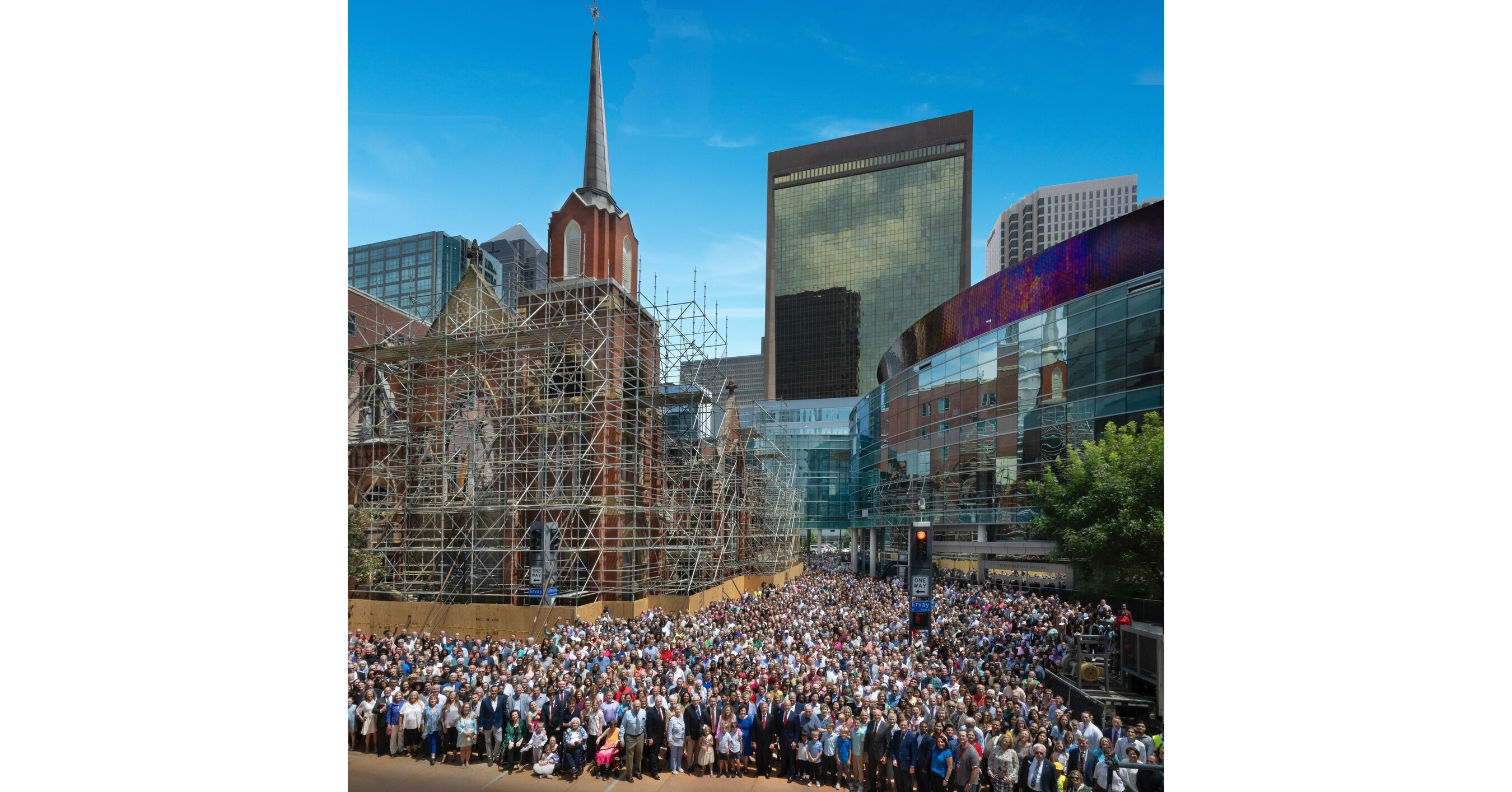 First Baptist Dallas Still Standing Strong after Recent Fire Destroyed ...