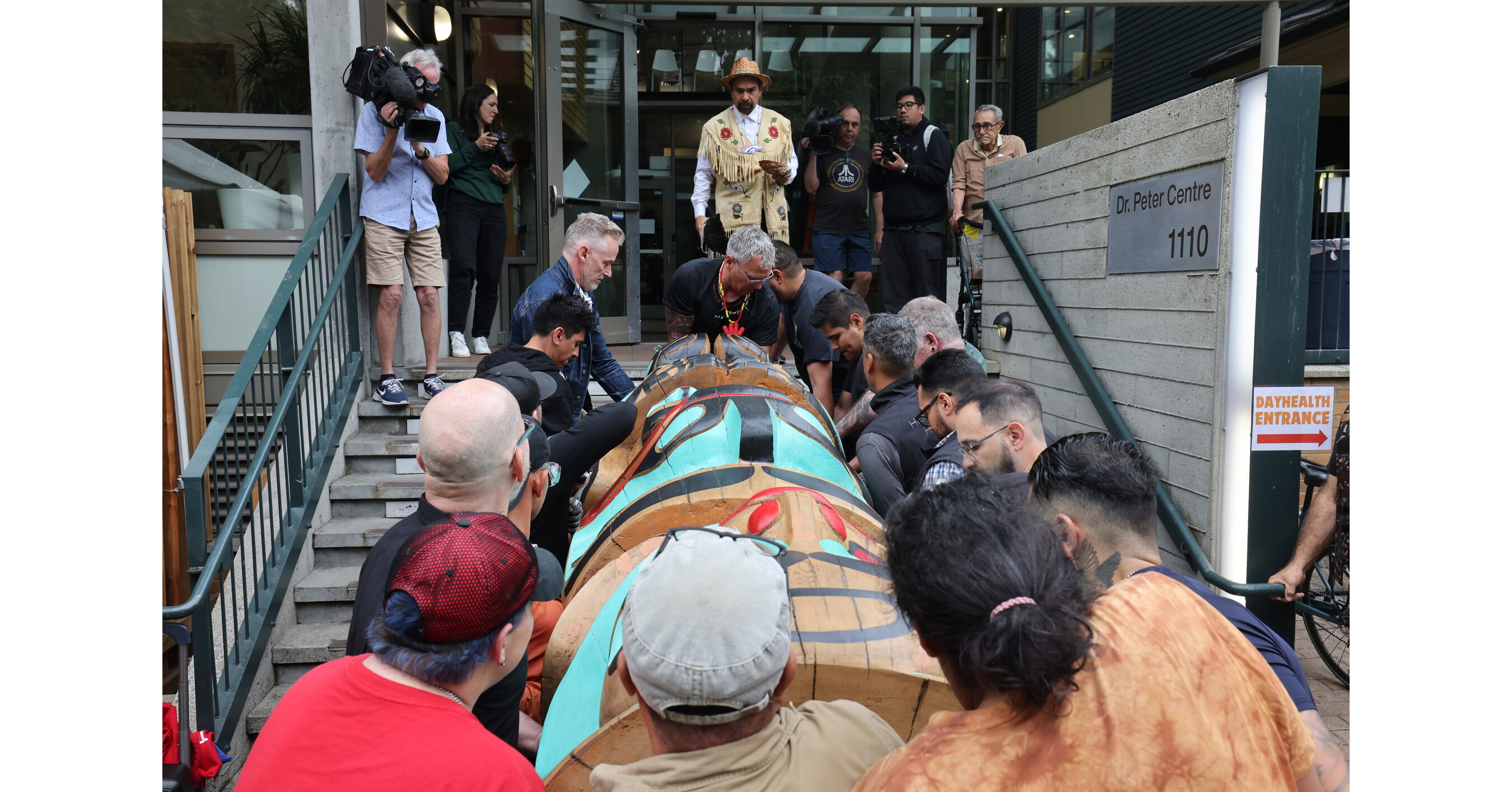 Totem Pole Raised at the Dr. Peter Centre