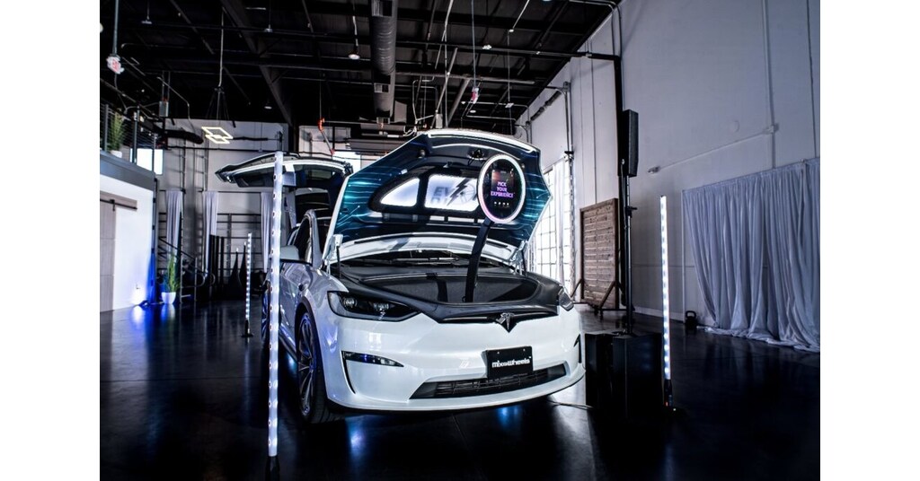 Mix on Wheels Debuts Revolutionary Electric DJ Vehicle, Redefining ...