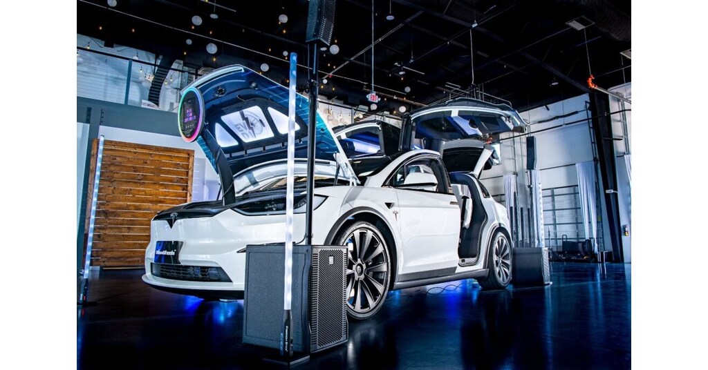 Mix on Wheels Debuts Revolutionary Electric DJ Vehicle, Redefining ...