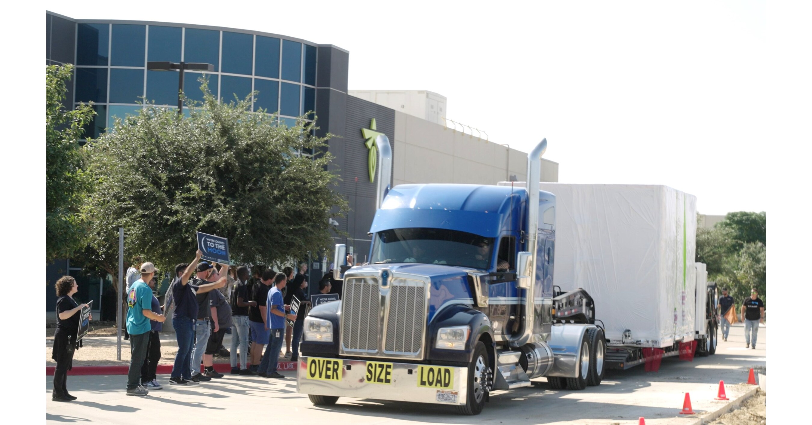 Firefly Aerospace Shipped Blue Ghost for Environmental Testing Ahead of ...