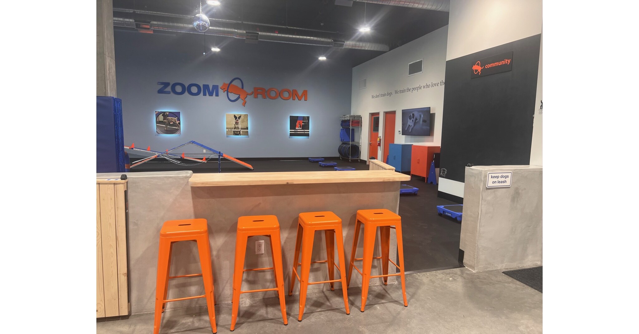 Zoom Room Strengthens Leadership, Expands Multi-Unit Franchise ...