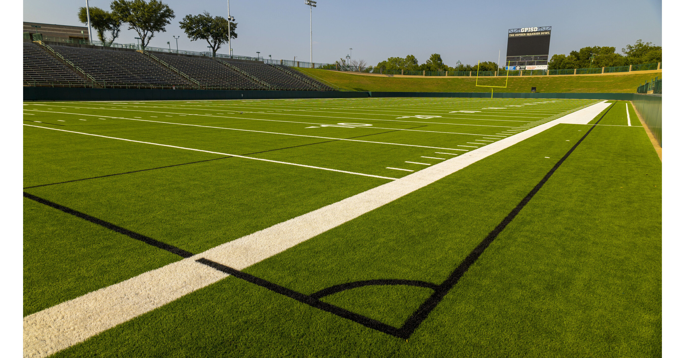 GOPHER-WARRIOR BOWL GETS SAFETY MAKEOVER AS HELLAS INSTALLS NEW TURF ...