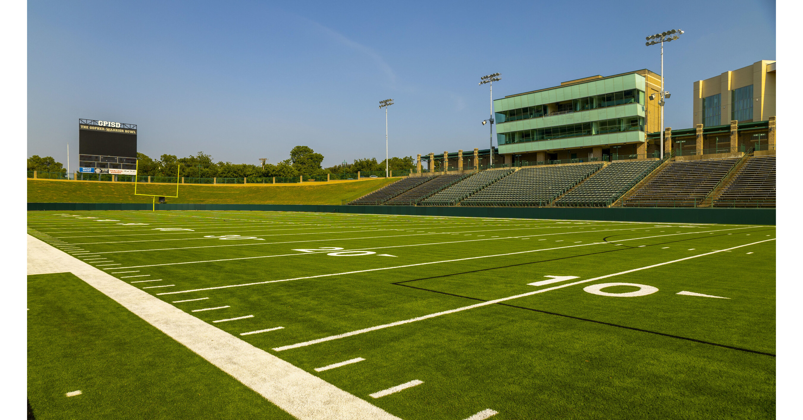 GOPHER-WARRIOR BOWL GETS SAFETY MAKEOVER AS HELLAS INSTALLS NEW TURF ...