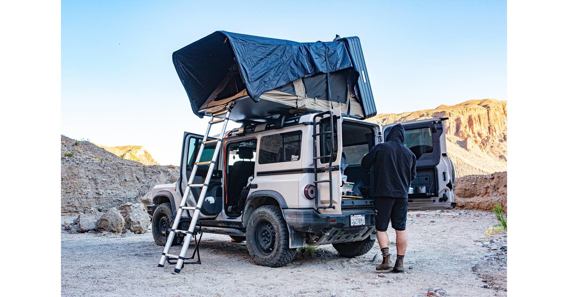 CASCADIA VEHICLE TENTS ANNOUNCES ALL-NEW WASATCH ROOFTOP TENTS