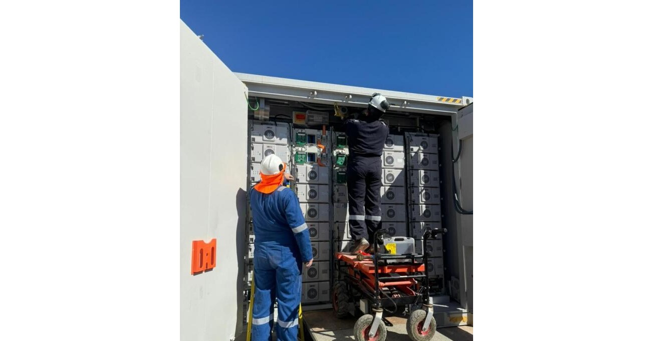CLOU Electronics firma un acuerdo de servicio de garantía BESS en Chile ...