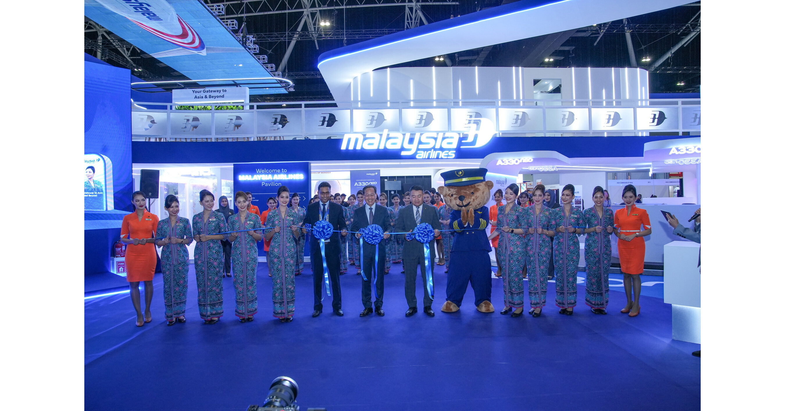 Mengeksplorasi "Kota Cahaya", Paris, Bersama Rute Penerbangan Malaysia ...