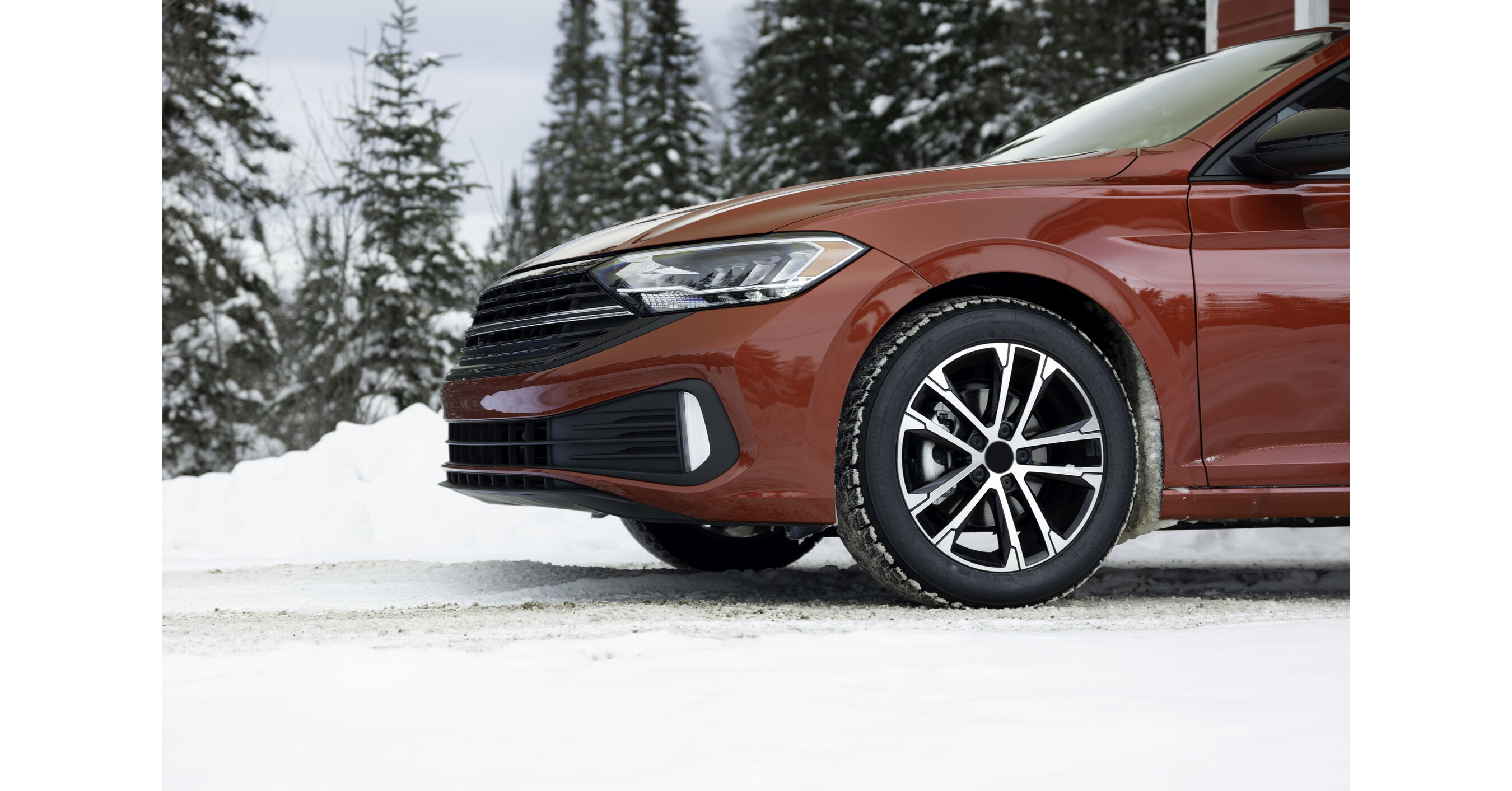 Uniroyal Tires Launches Tiger Paw Ice & Snow 4 Tire