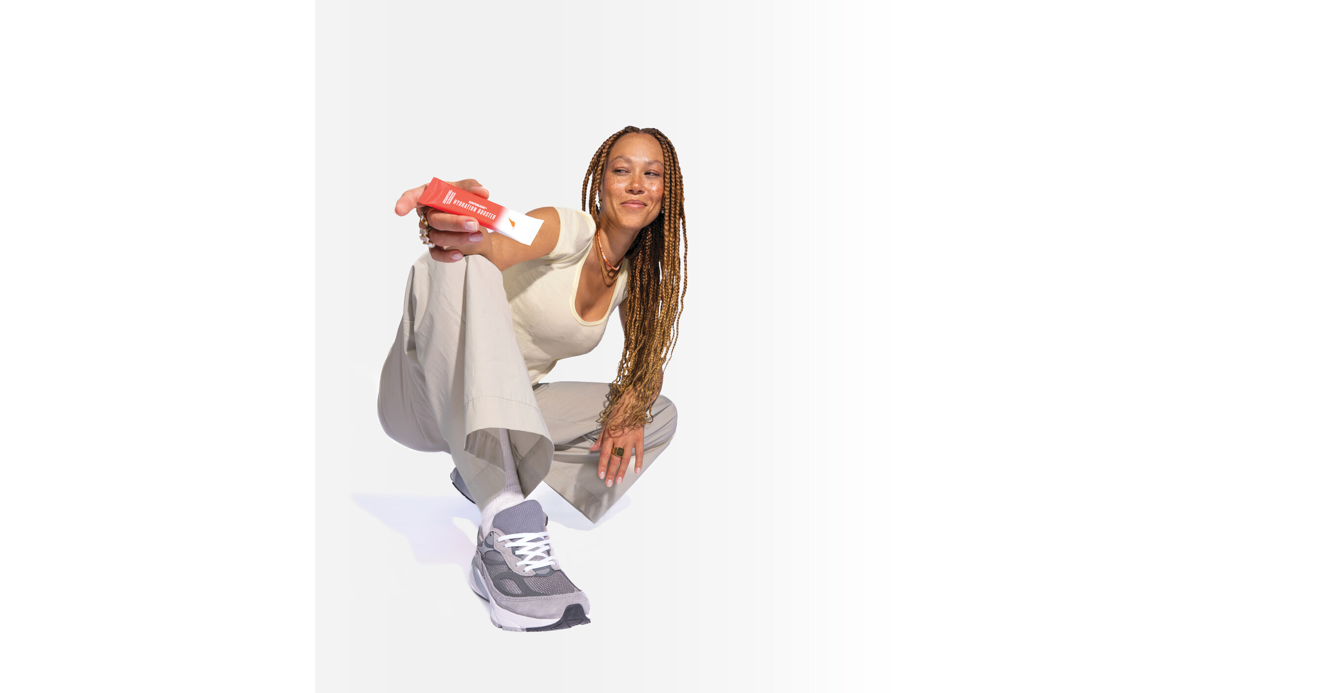 NEW GATORADE HYDRATION BOOSTER ELECTROLYTE POWDER PUTS YOUR WATER TO WORK