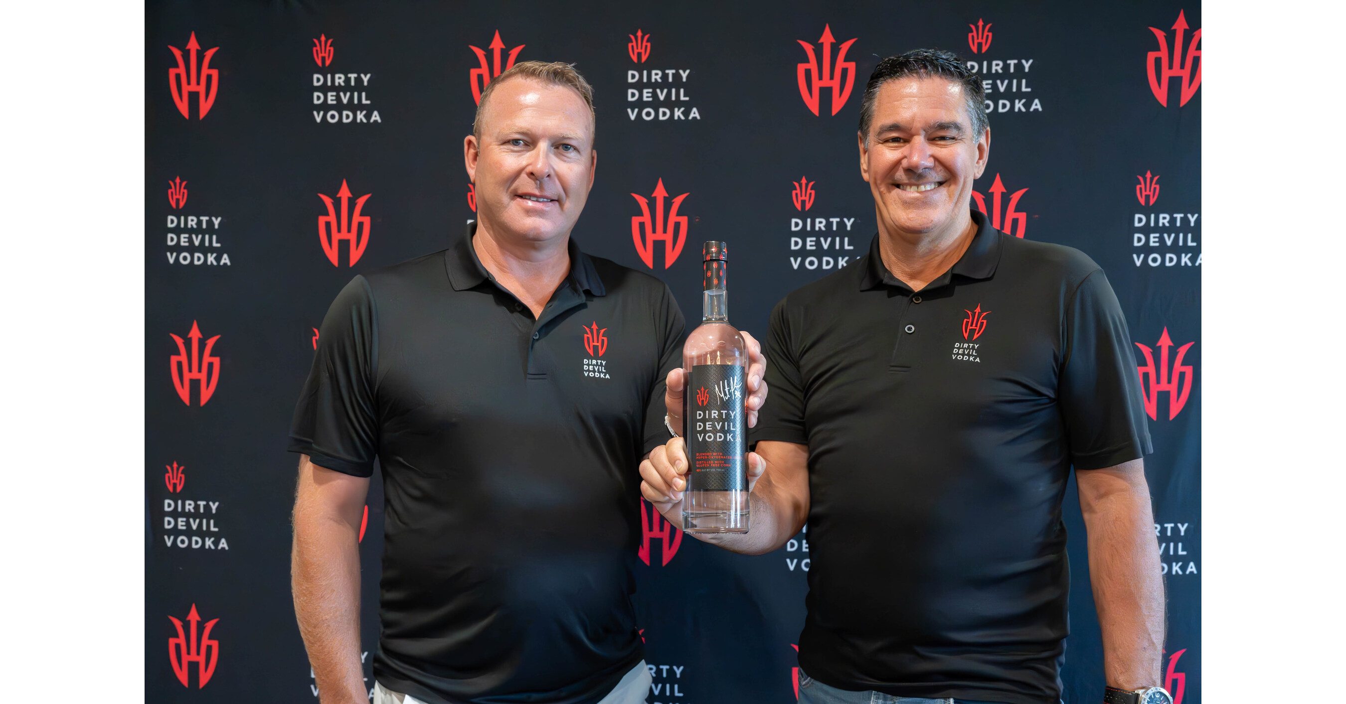 Dirty Devil Vodka signe avec le légendaire gardien de but Martin ...