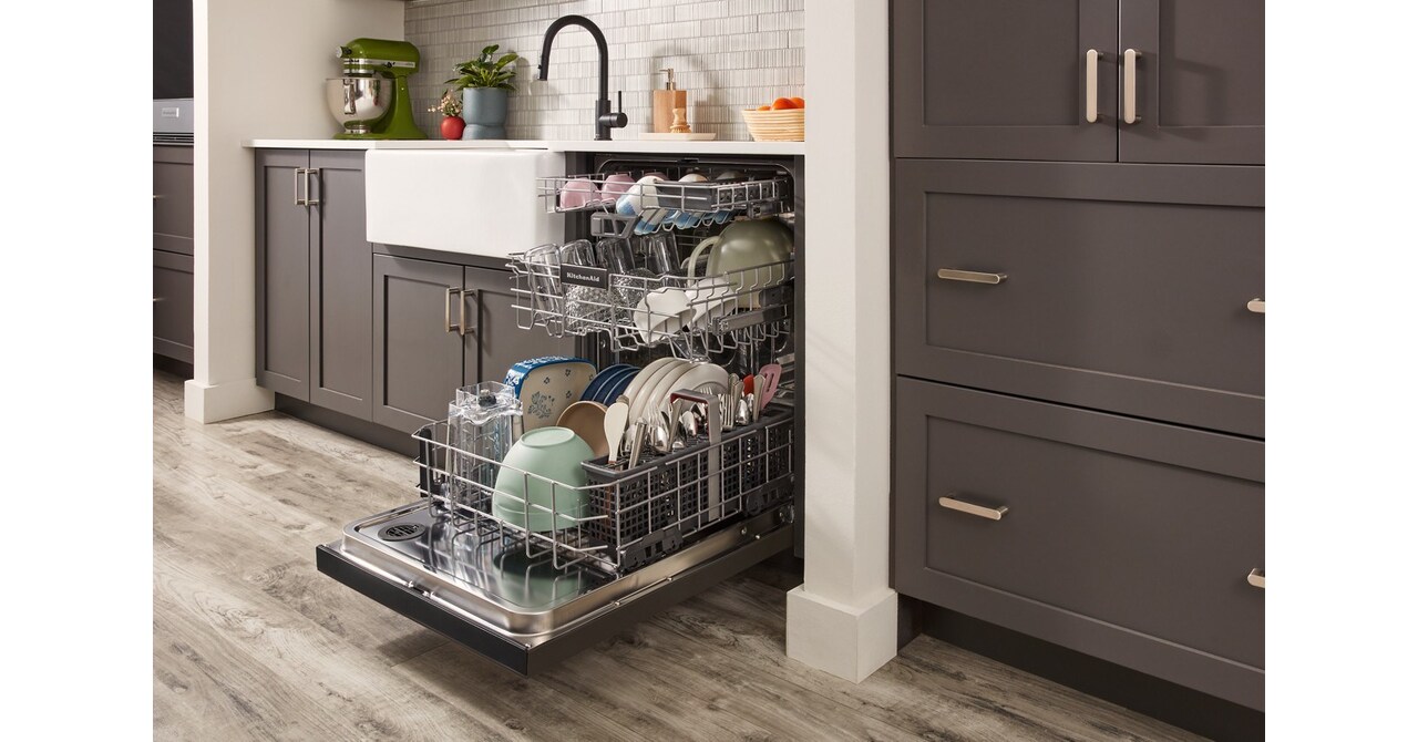 KITCHENAID BRAND LETS YOU FALL IN LOVE WITH YOUR DISHWASHER AGAIN WITH ...